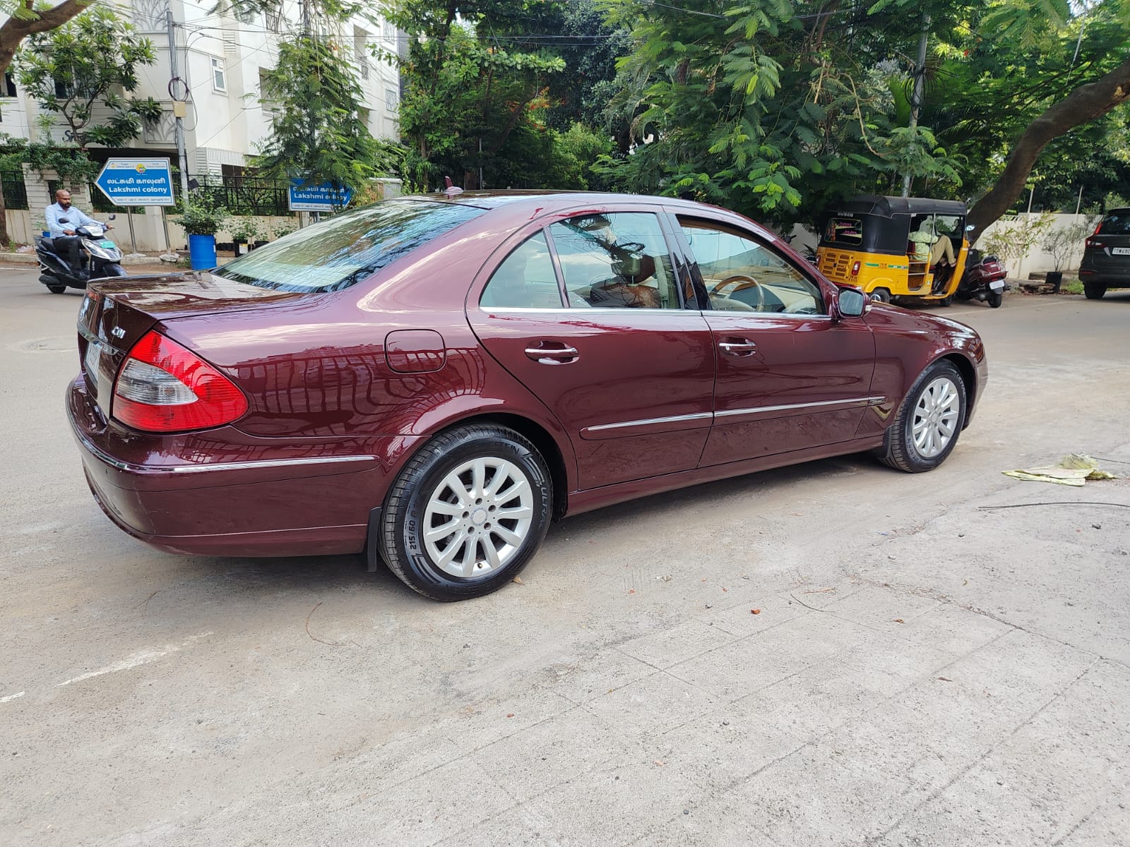Buy Used Mercedes-Benz E-Class Elegance 220 CDI of 2009 model @ 6 ...