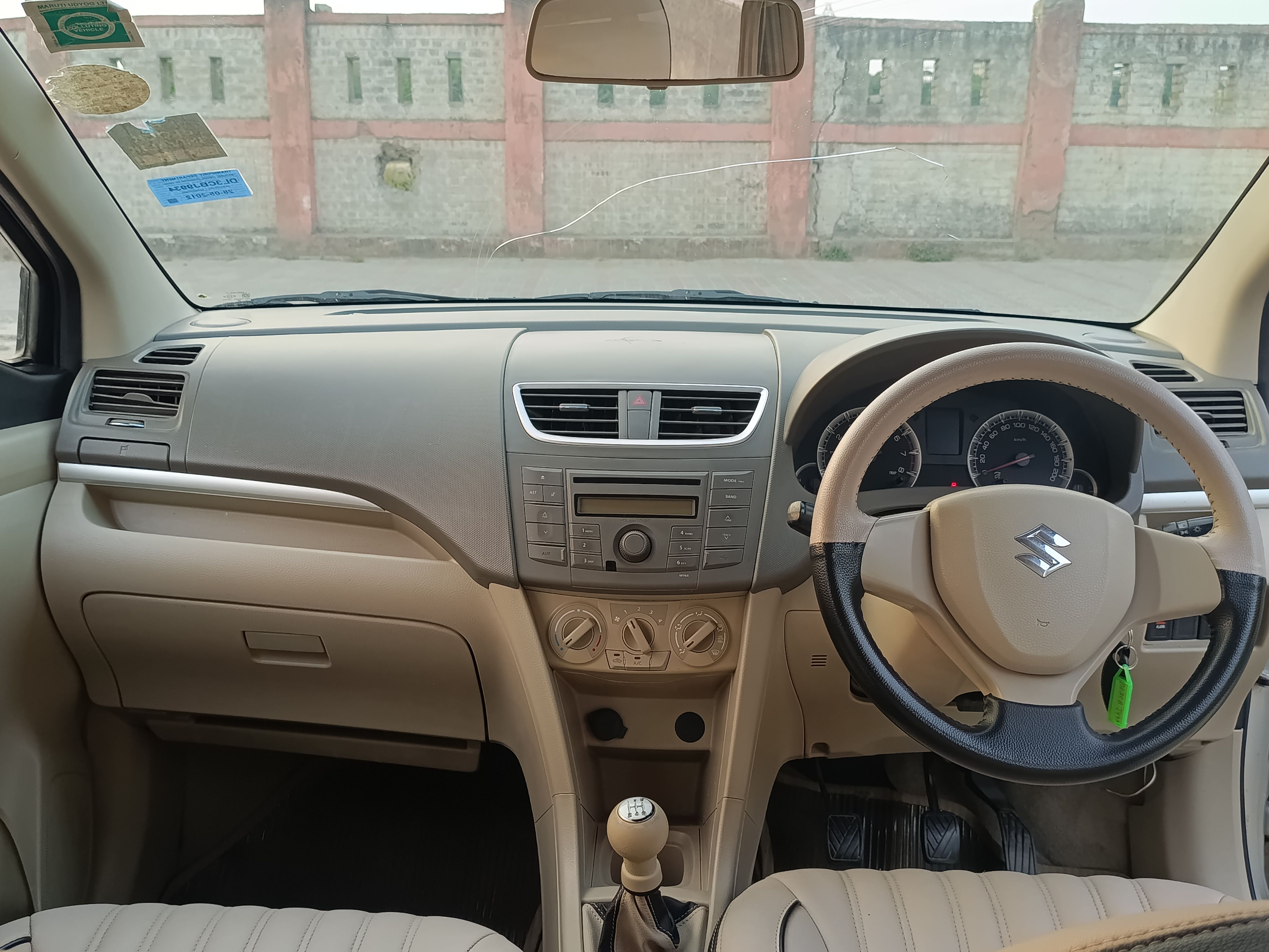 Buy Used Maruti Ertiga VXI of 2012 model @ 2,99,999 INR in Delhi ...