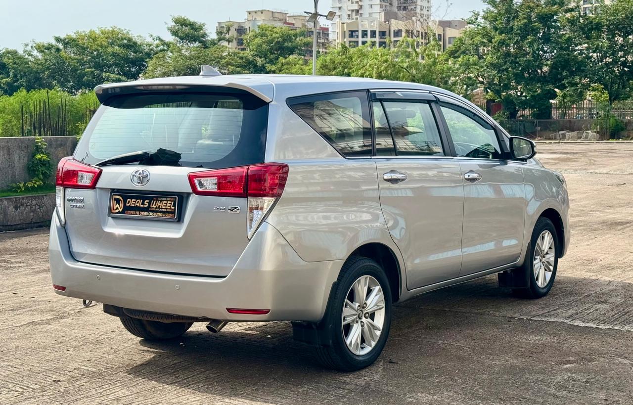 Buy Used Toyota Innova Crysta 2.8 ZX AT BSIV of 2016 model @ 14,99,000 ...