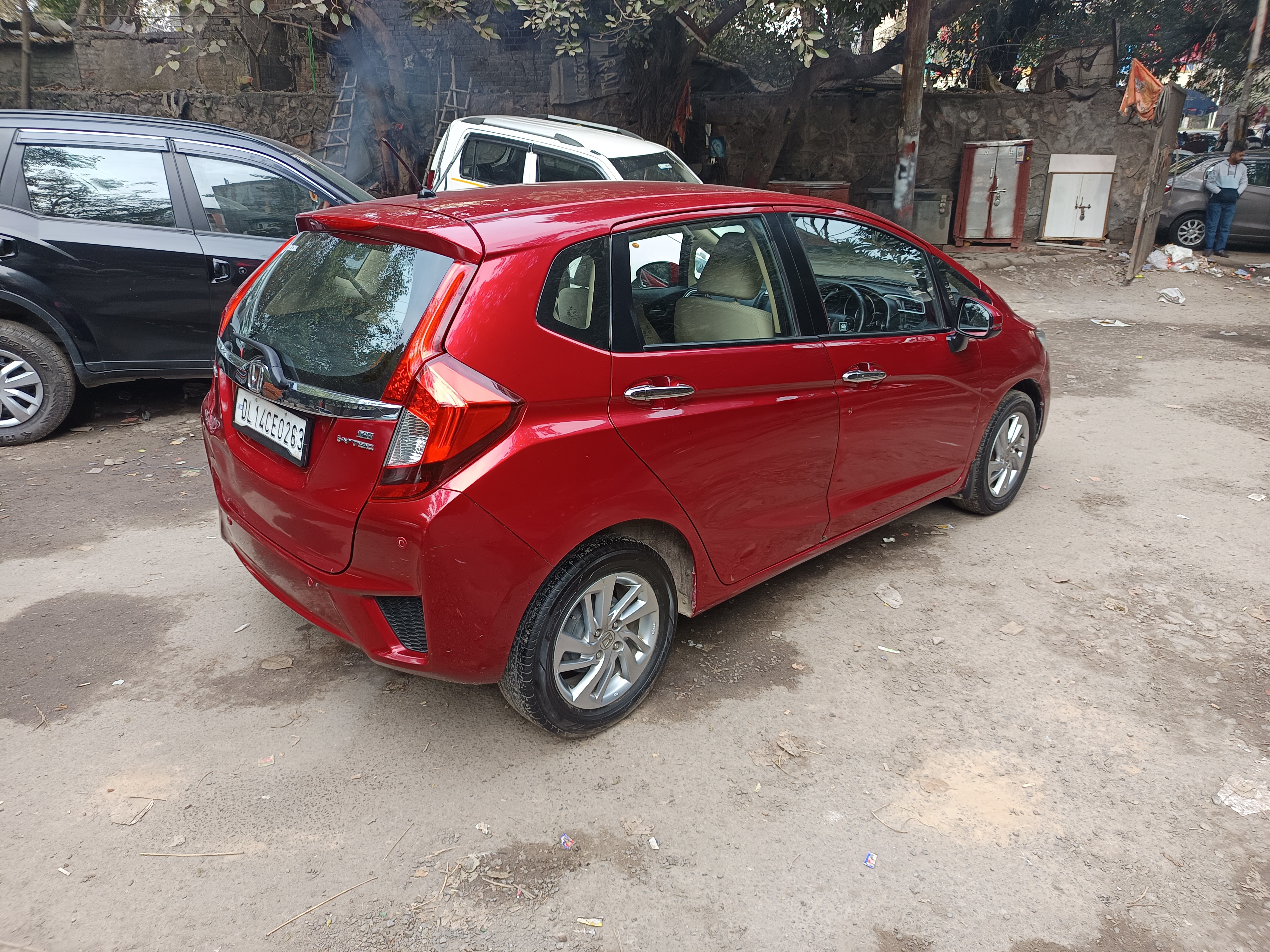 Buy Used Honda Jazz VX CVT of 2018 model @ 3,90,000 INR in Delhi ...