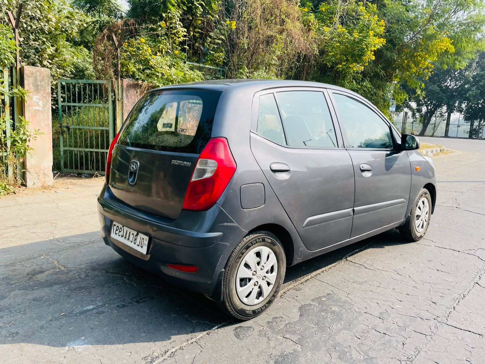 Buy Used Hyundai i10 Magna of 2012 model @ 1,40,000 INR in Delhi ...
