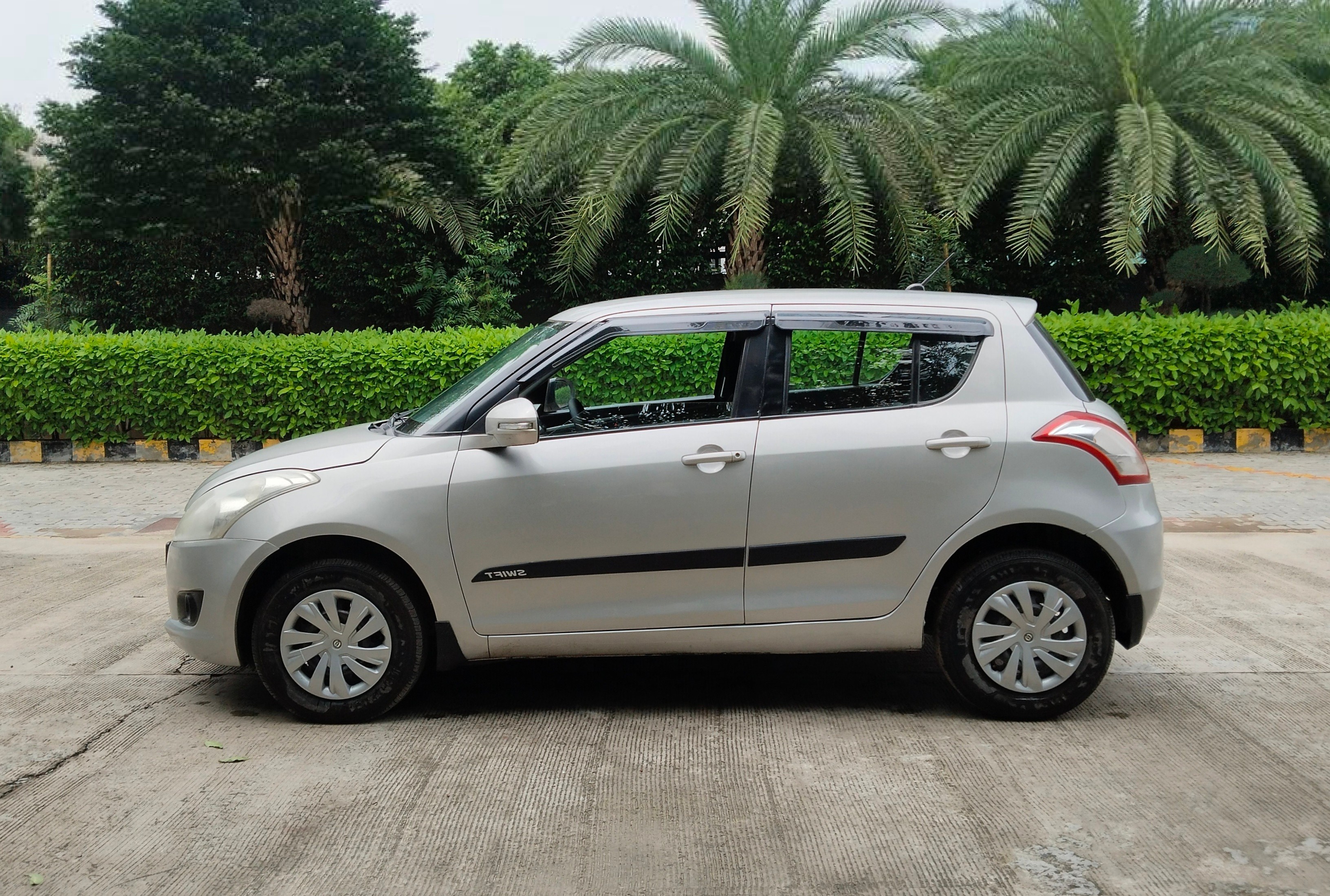 Buy Used Maruti Swift VXI of 2013 model @ 2,45,000 INR in Faridabad - 4926764 - ZigWheels.com