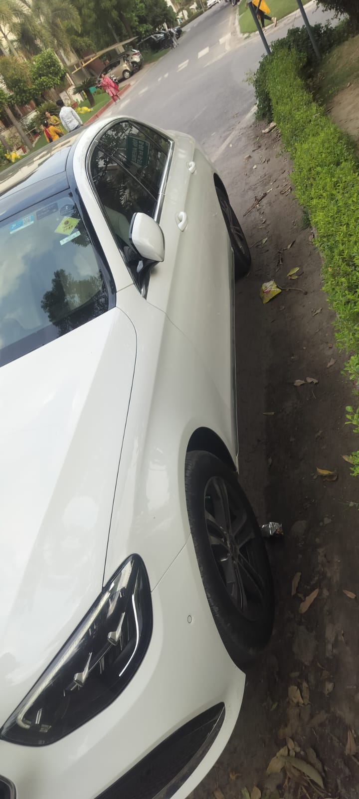 Buy Used Mercedes-Benz E-Class Exclusive E 220d BSVI of 2022 model @ 39 ...