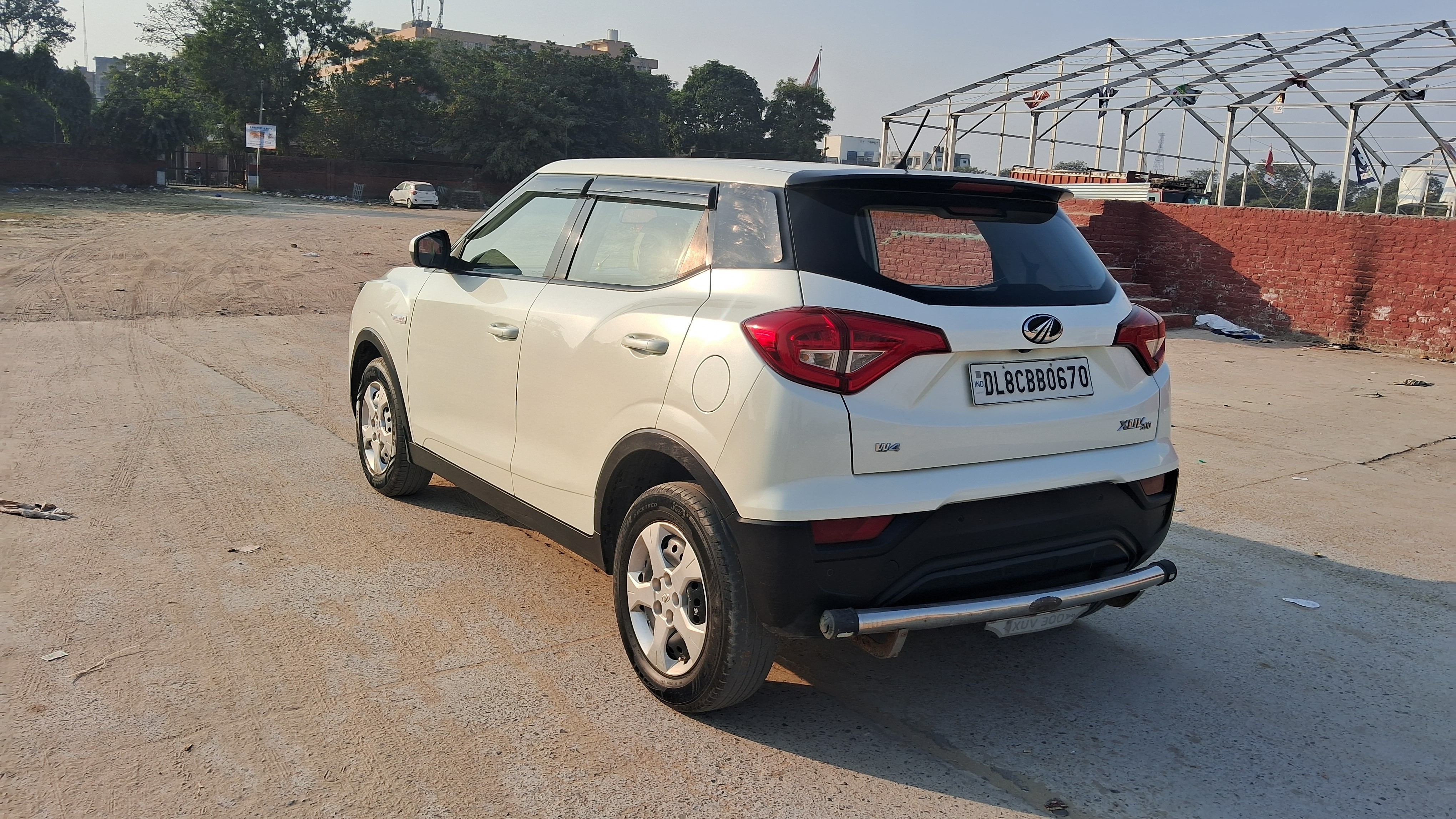 Buy Used Mahindra XUV300 W4 Diesel BSVI of 2020 model @ 5,25,000 INR in ...