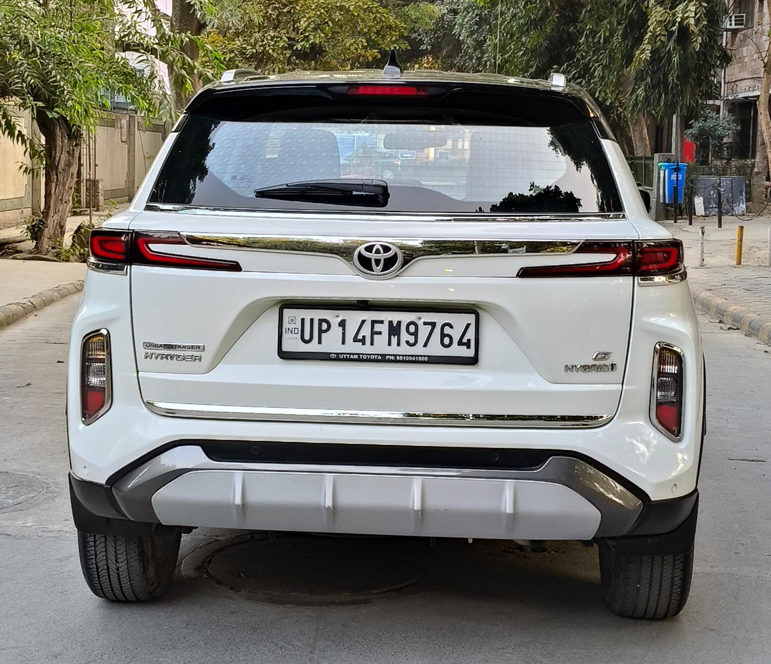 Buy Used Toyota Hyryder G HYBRID of 2023 model @ 15,65,000 INR in Delhi ...