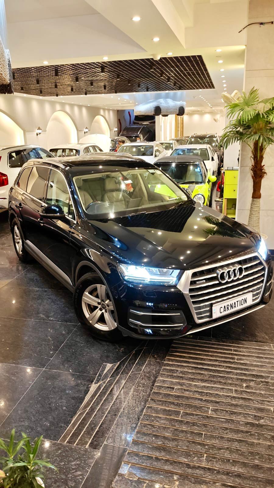 Buy Used Audi Q7 45 TDI Quattro Premium Plus of 2017 model @ 20,00,000 ...