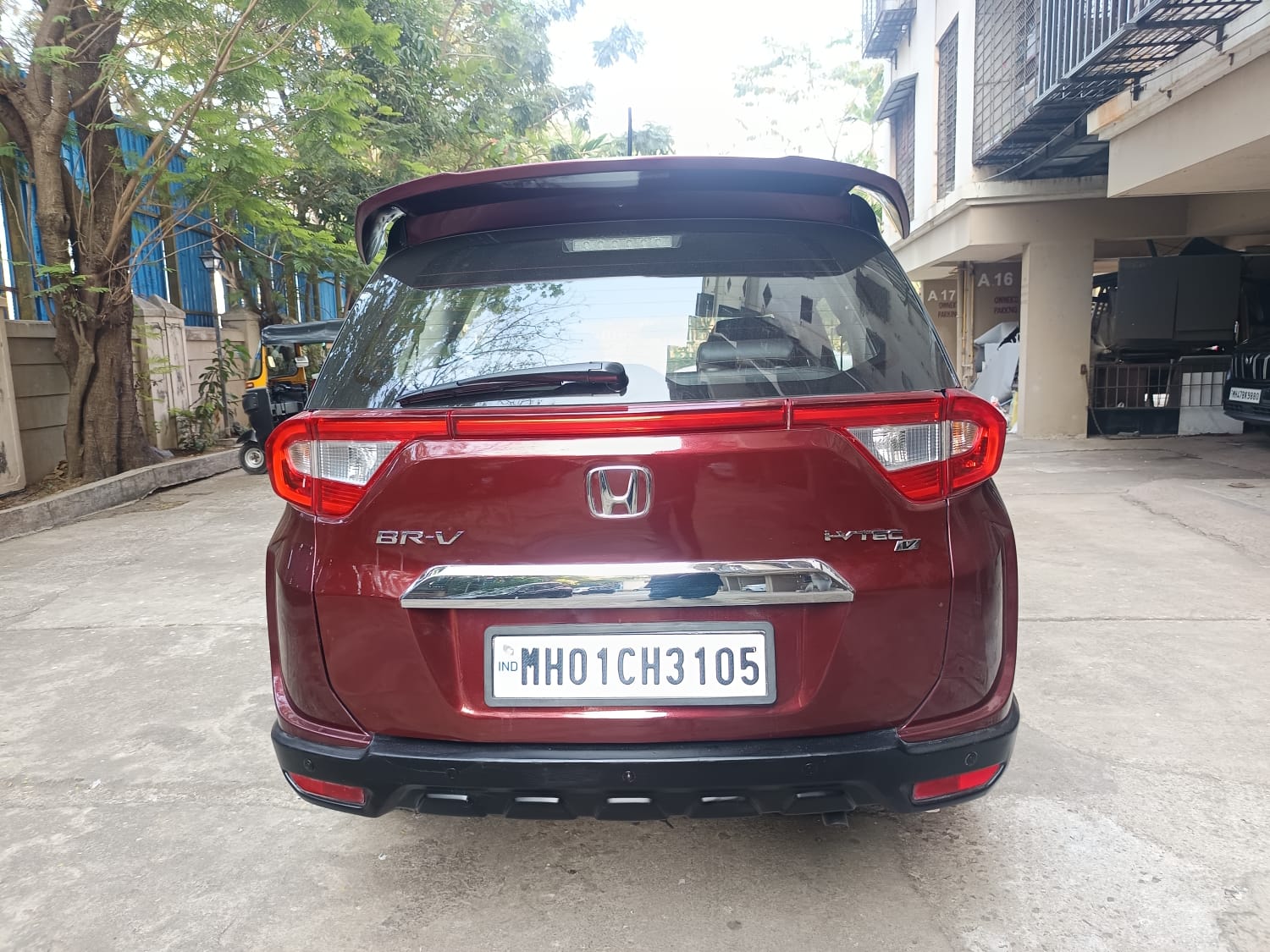 Buy Used Honda BR-V i-VTEC V CVT of 2016 model @ 5,75,000 INR in Mumbai ...
