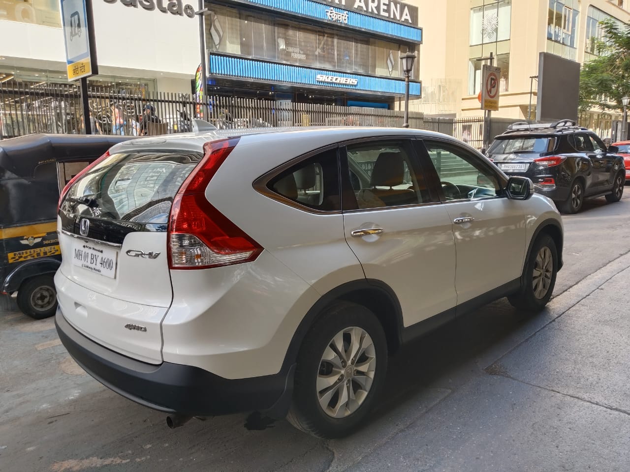 Buy Used Honda CR-V 2.0L 2WD AT of 2015 model @ 5,50,000 INR in Mumbai ...
