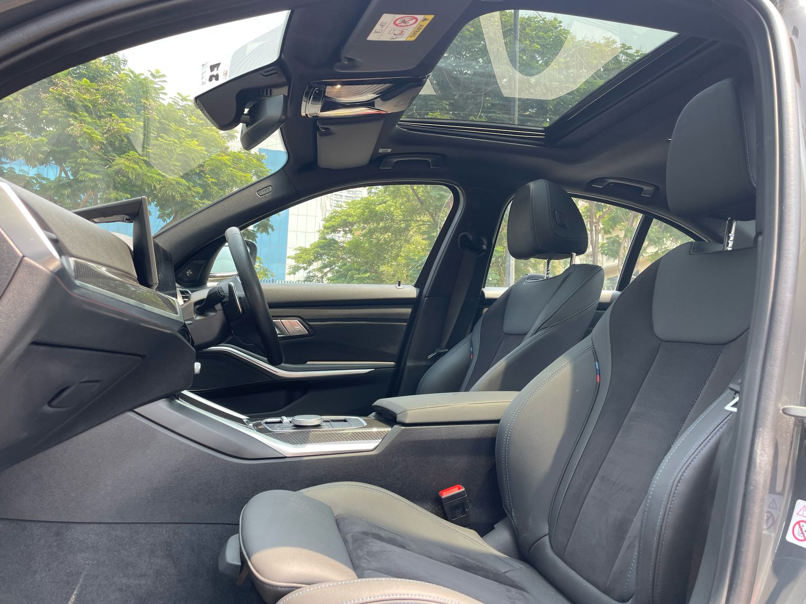 Buy Used BMW 3 Series M340i xDrive of 2023 model @ 54,95,000 INR in Mumbai - 4942508 - ZigWheels.com