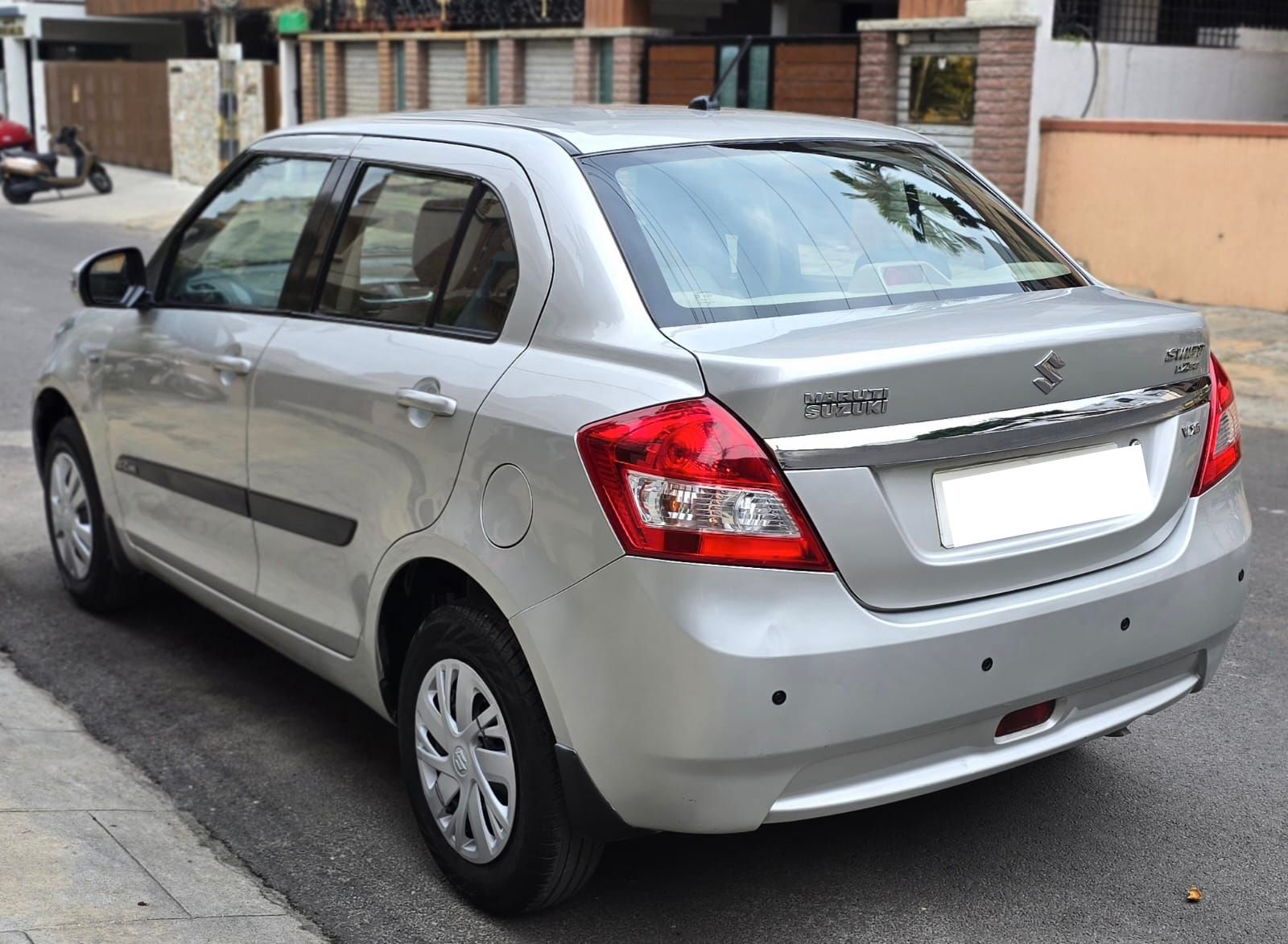 Buy Used Maruti Swift Dzire VXI of 2014 model @ 5,10,000 INR in ...