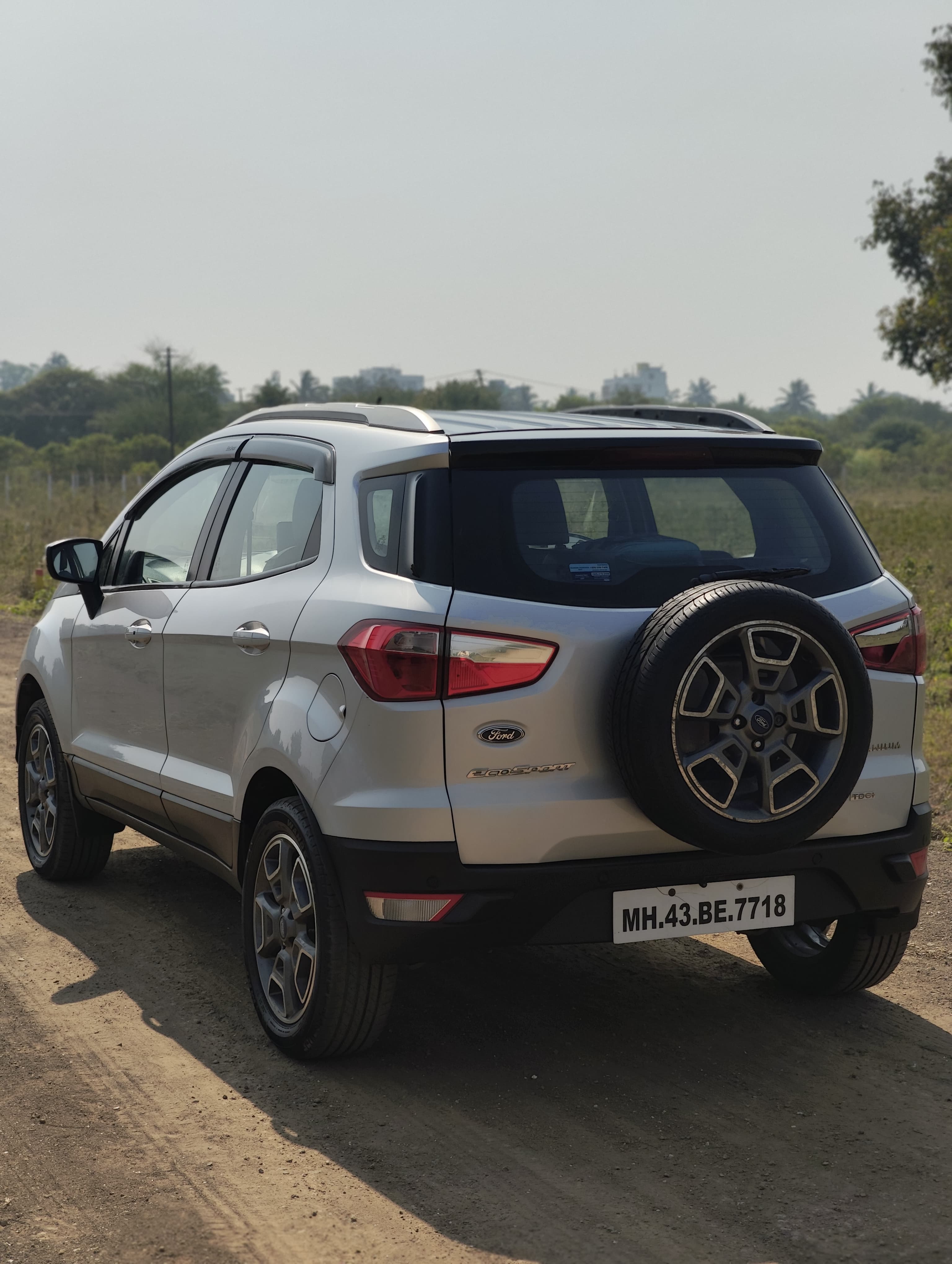 Buy Used Ford Ecosport 1.5 Diesel Titanium BSIV of 2017 model @ 6 ...