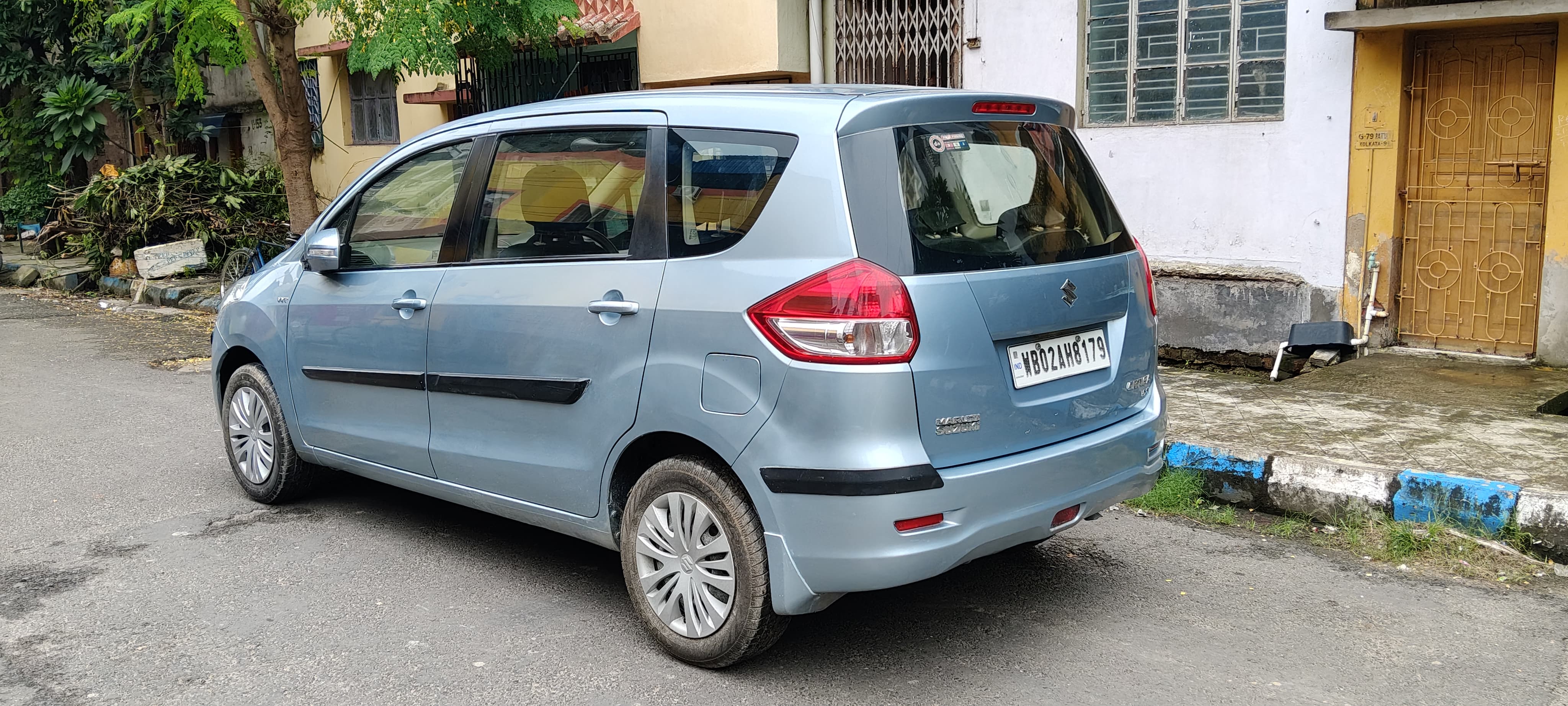 Buy Used Maruti Ertiga BSIV VXI of 2015 model @ 4,99,000 INR in Kolkata - 4940591 - ZigWheels.com