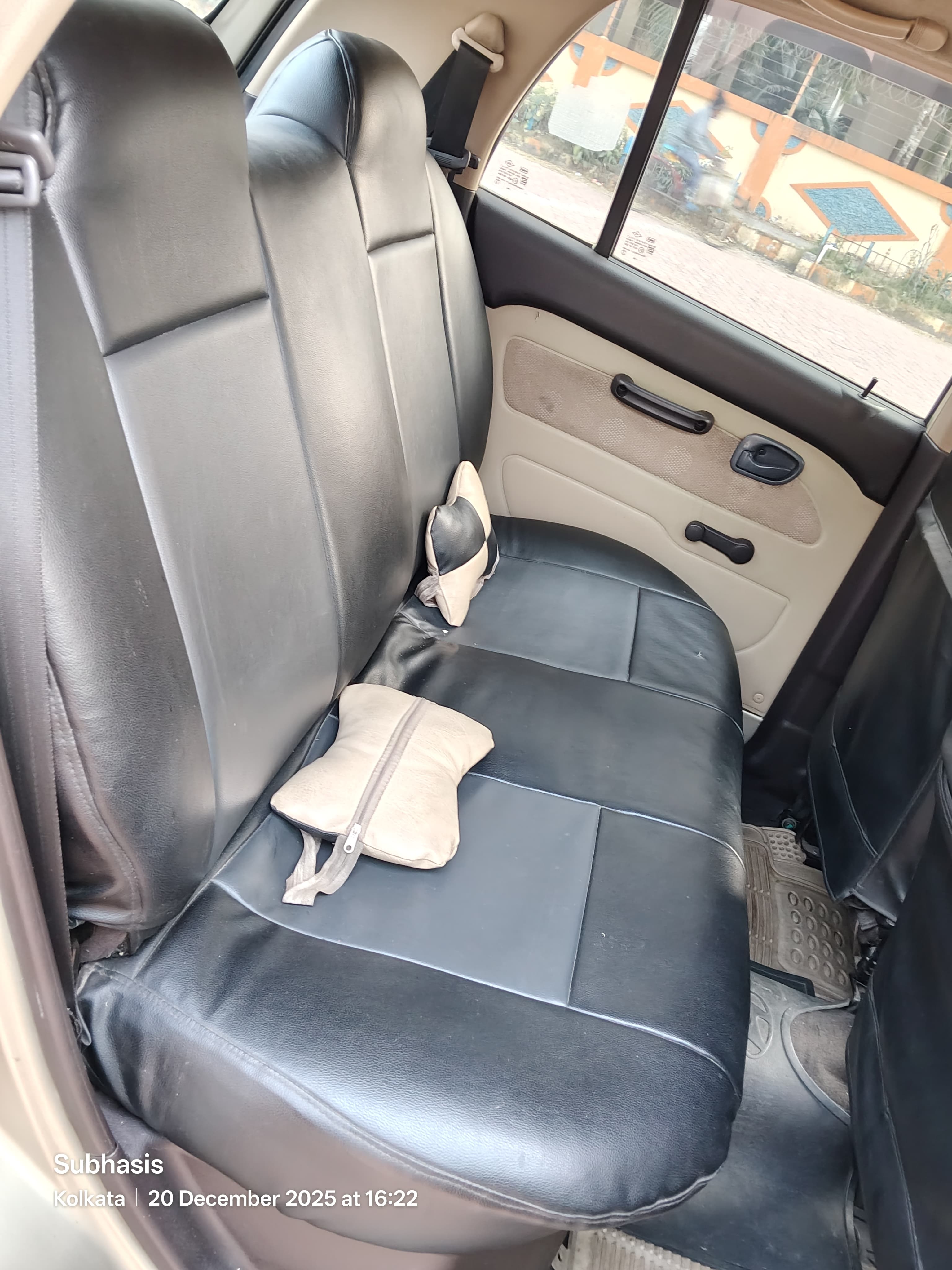 Buy Used Hyundai Santro Xing GLS of 2011 model @ 85,000 INR in Kolkata - 5070849 - ZigWheels.com