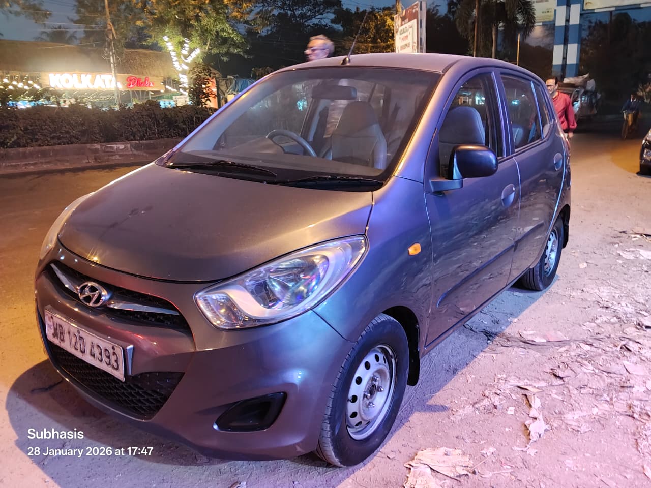 Buy Used Hyundai i10 Magna 1.1L of 2015 model @ 2,35,000 INR in Kolkata ...