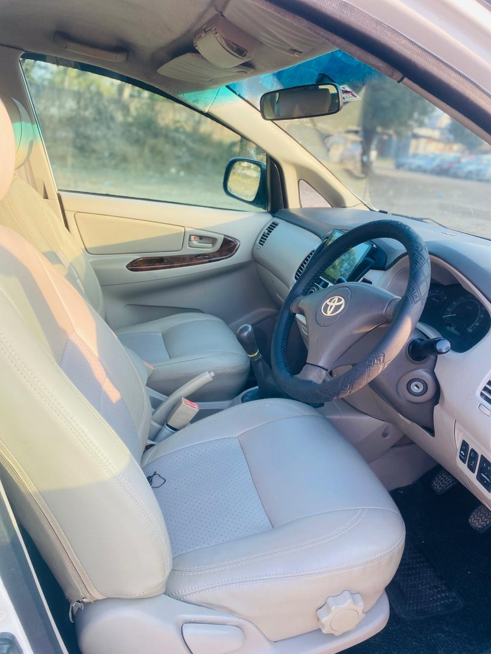 Buy Used Toyota Innova 2.5 E of 2009 model @ 3,15,000 INR in Ahmedabad - 5073523 - ZigWheels.com