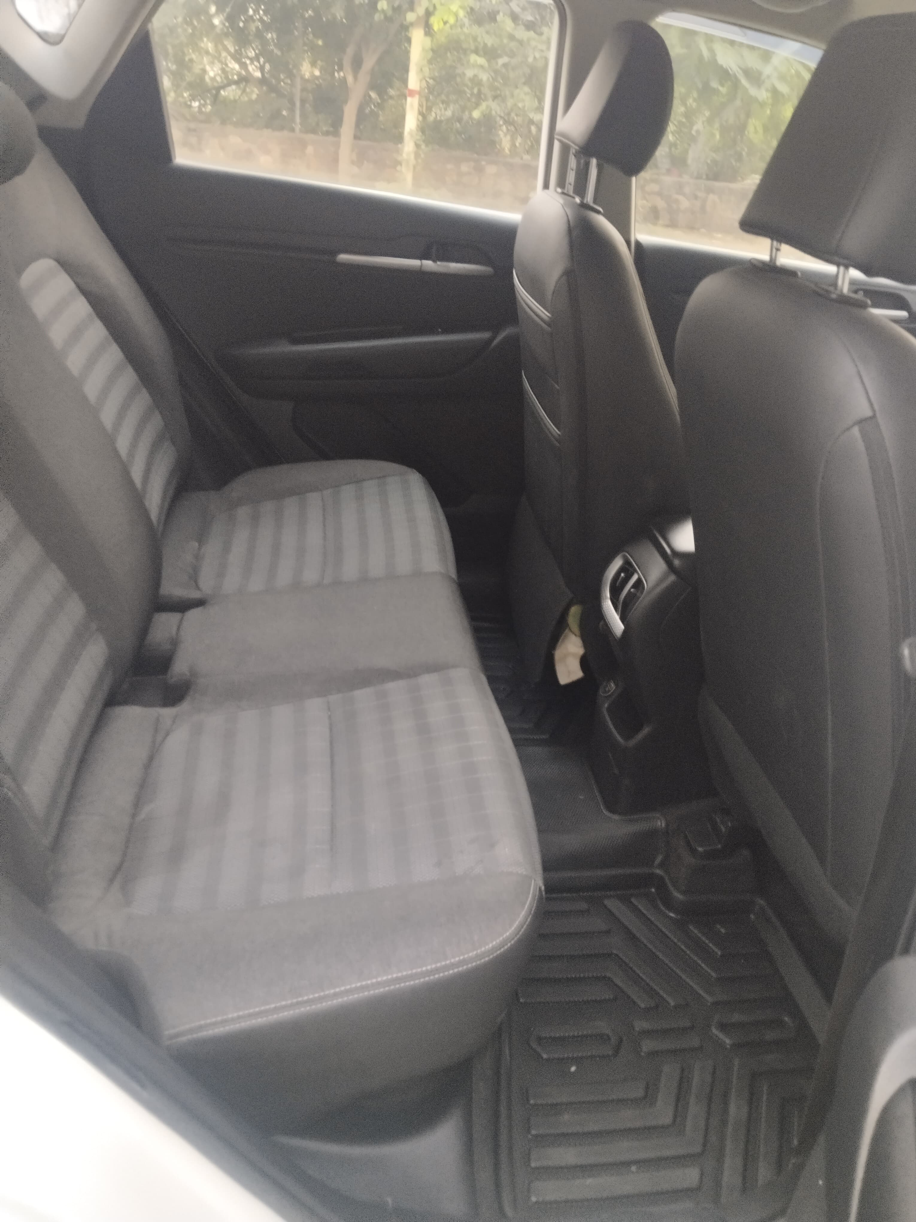 Buy Used Kia Sonet HTK Plus Diesel iMT BSVI of 2020 model @ 6,75,000 ...