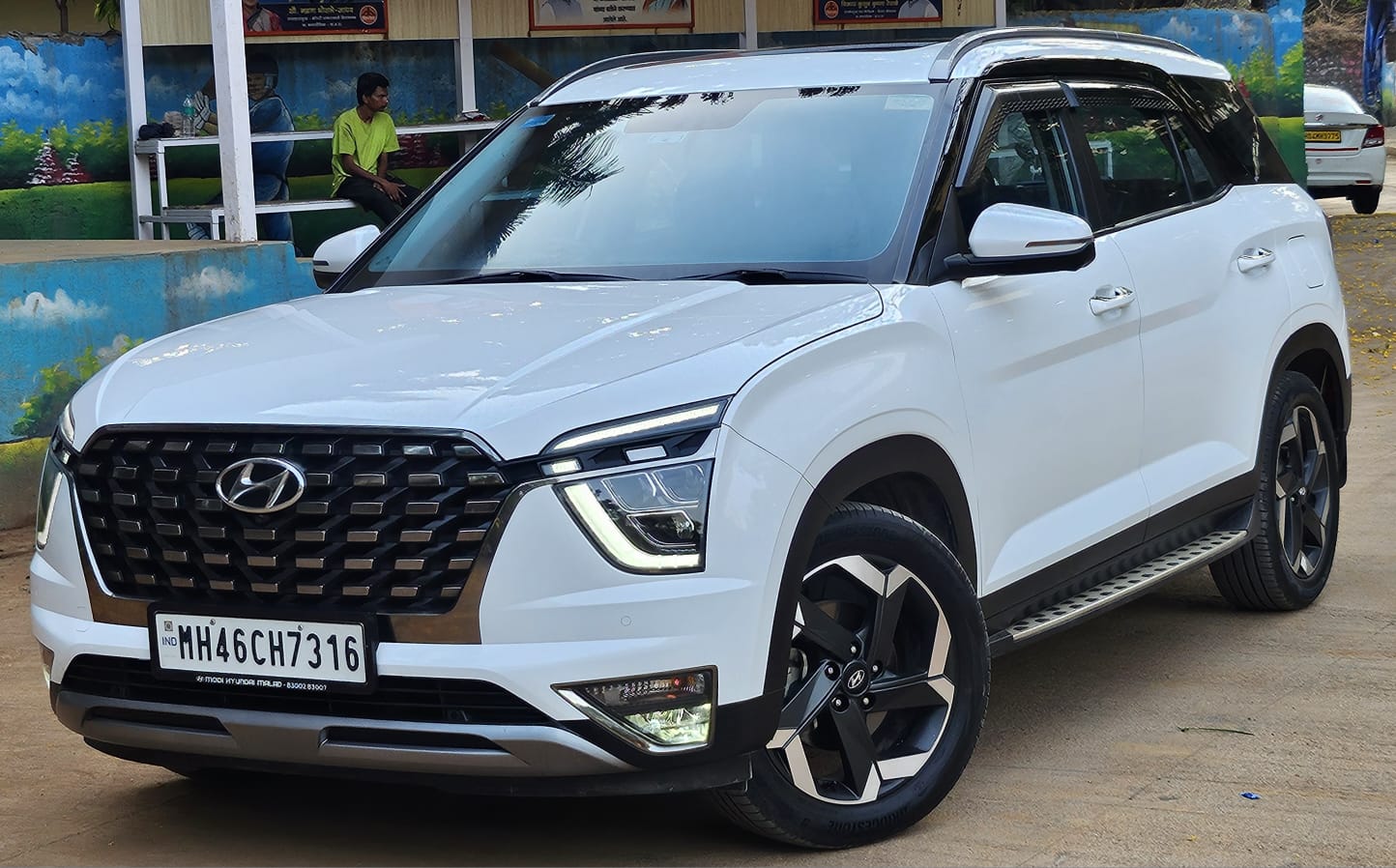Buy Used Hyundai Alcazar 1.5 Signature Optional 7-Seater Diesel AT of ...
