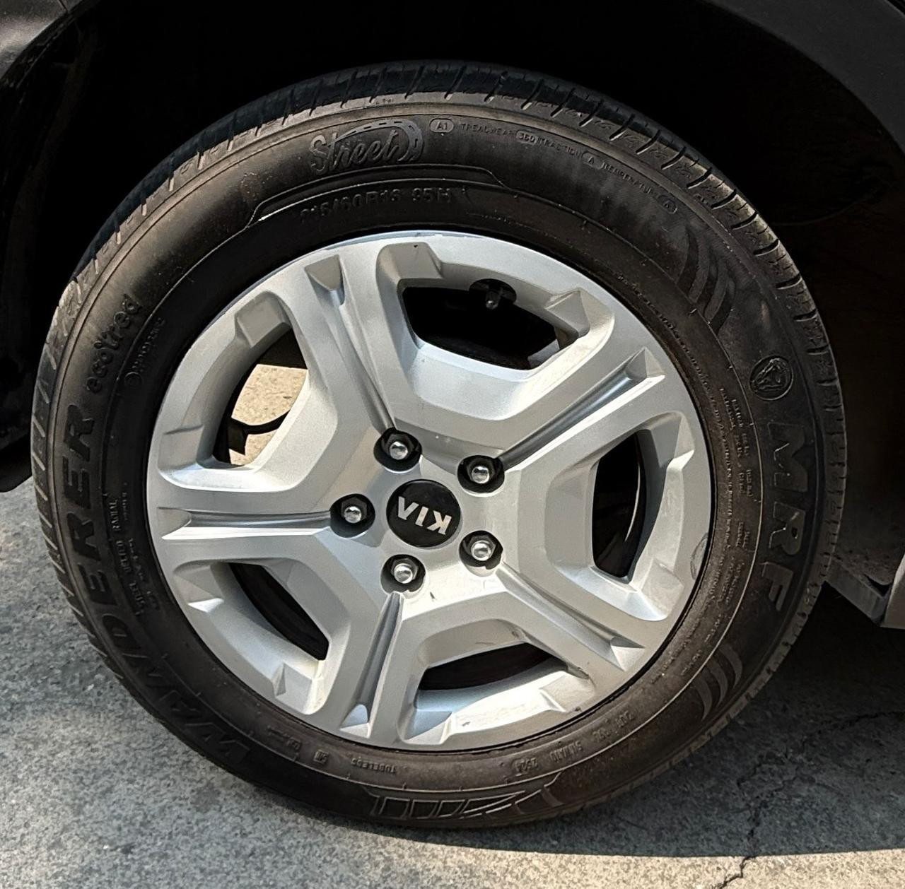 Buy Used Kia Sonet HTK Plus Turbo DCT of 2021 model @ 7,80,000 INR in Delhi - 4939659 ...