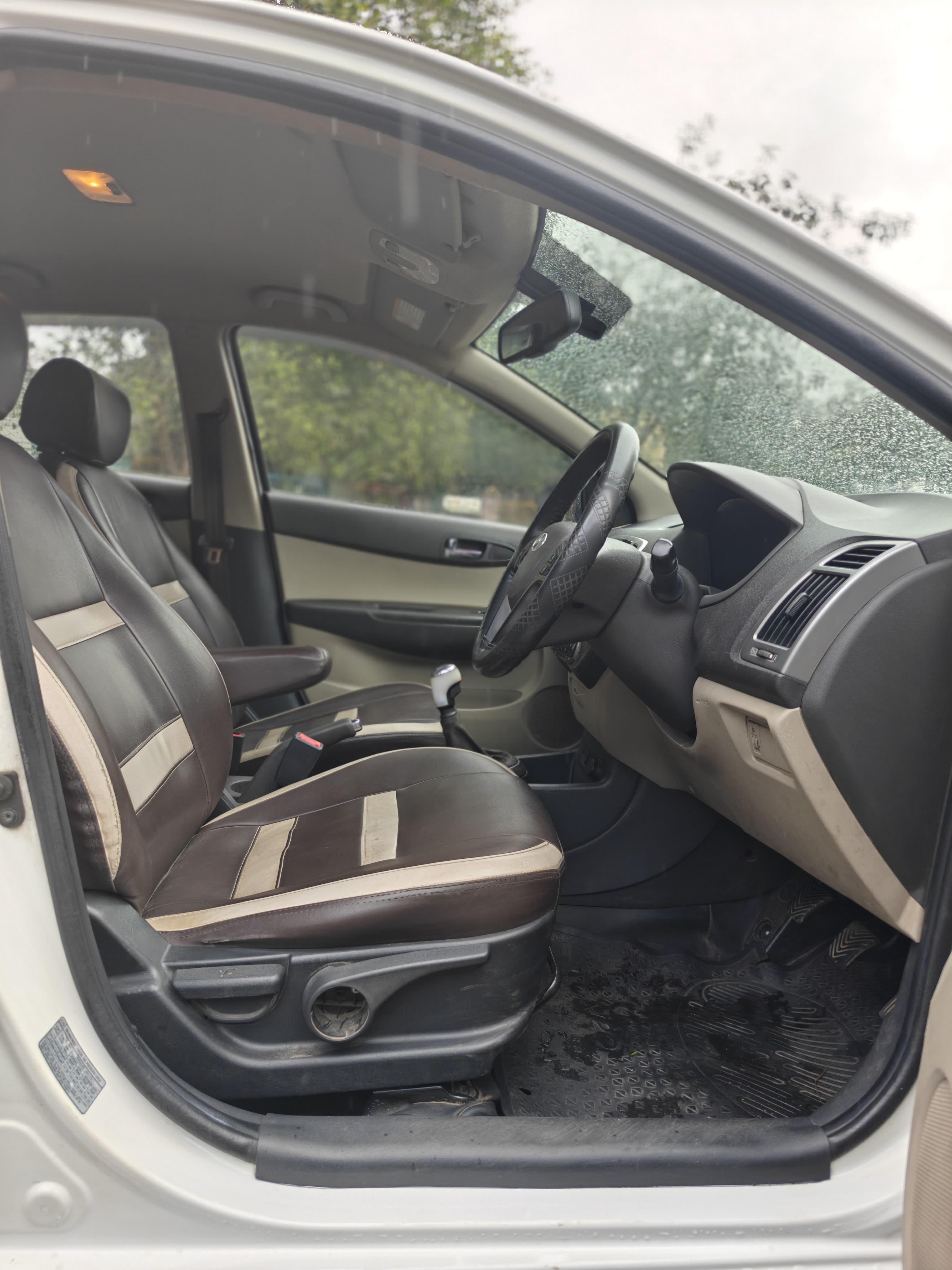 Buy Used Hyundai i20 Asta 1.4 CRDi of 2013 model @ 3,35,000 INR in Navi Mumbai - 5068277 ...