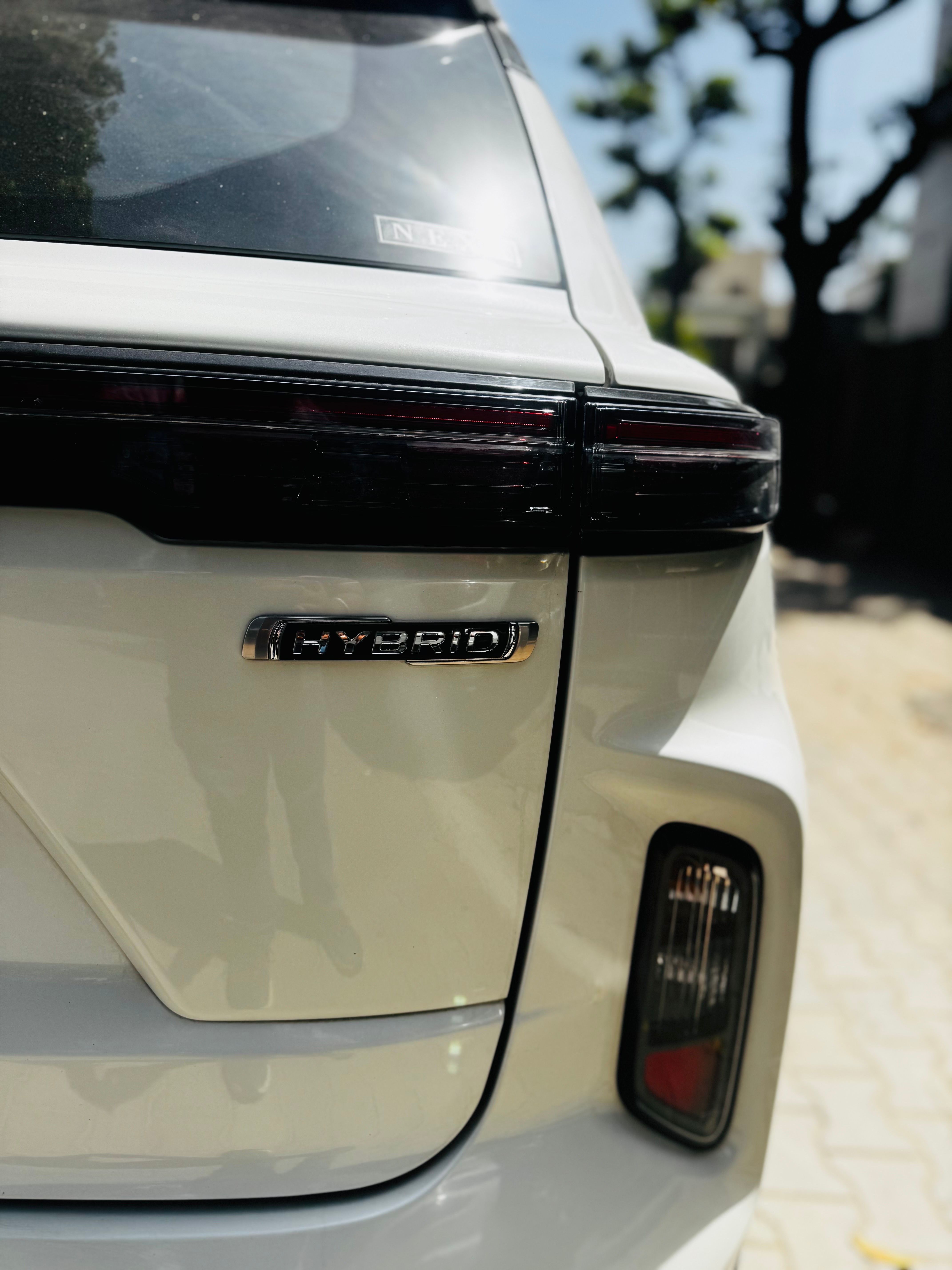 Buy Used Maruti Grand Vitara Zeta Plus Hybrid CVT of 2024 model @ 15 ...