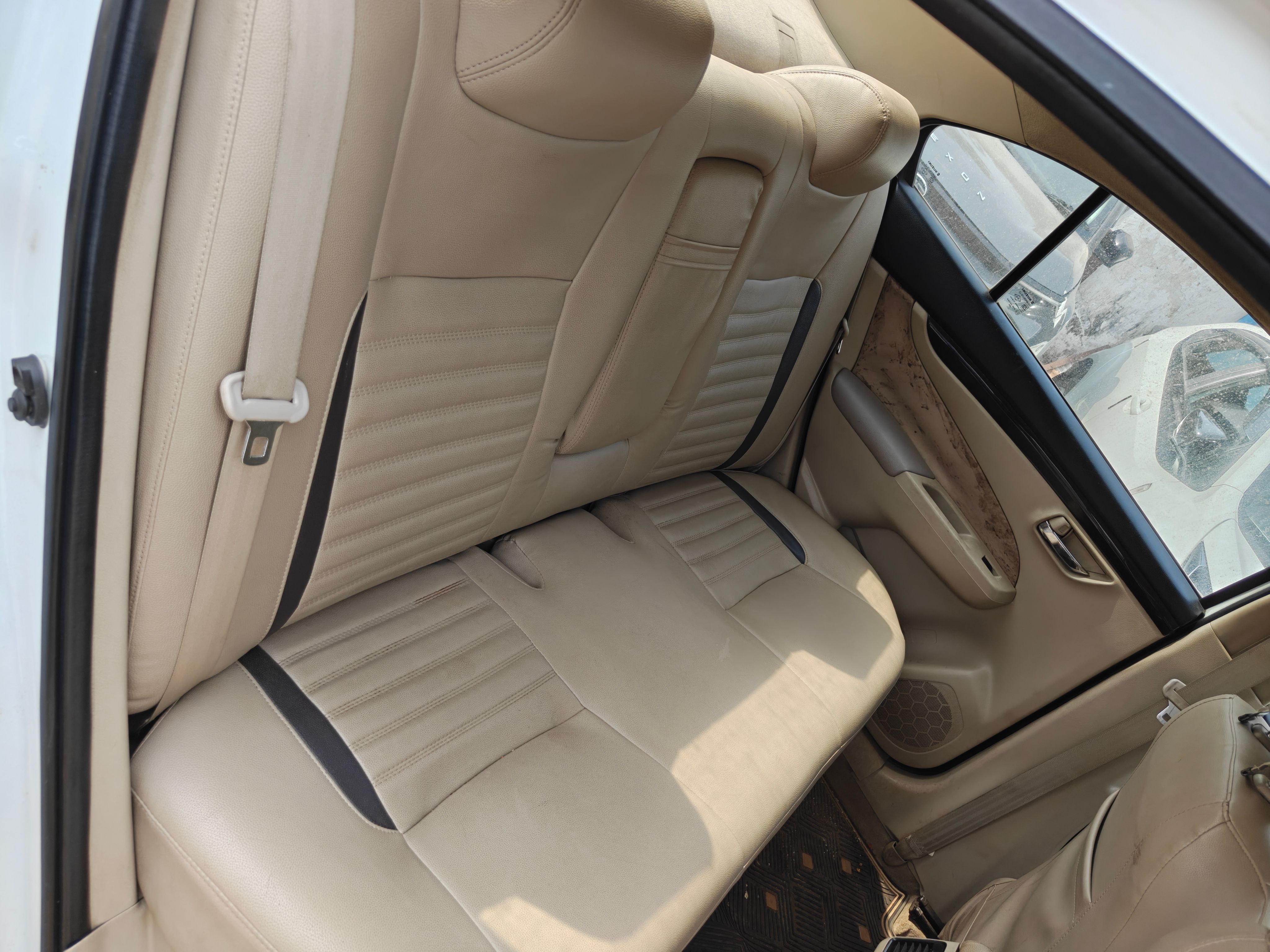 Buy Used Maruti Ciaz VDI SHVS of 2017 model @ 4,70,000 INR in Jeypore ...