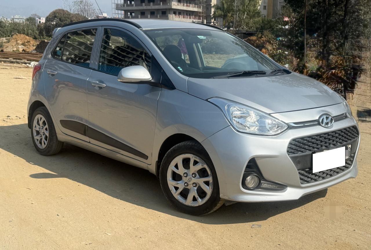 Buy Used Hyundai Grand i10 1.2 Kappa Sportz BSIV of 2018 model @ 4 ...