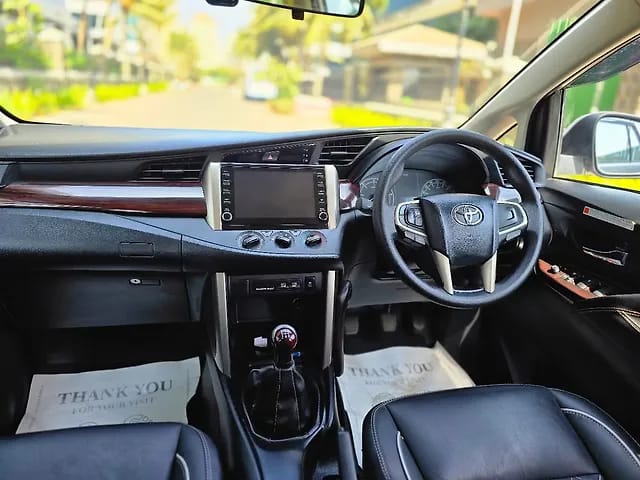 Buy Used Toyota Innova Crysta 2.4 GX Plus 8Str of 2024 model @ 24 ...