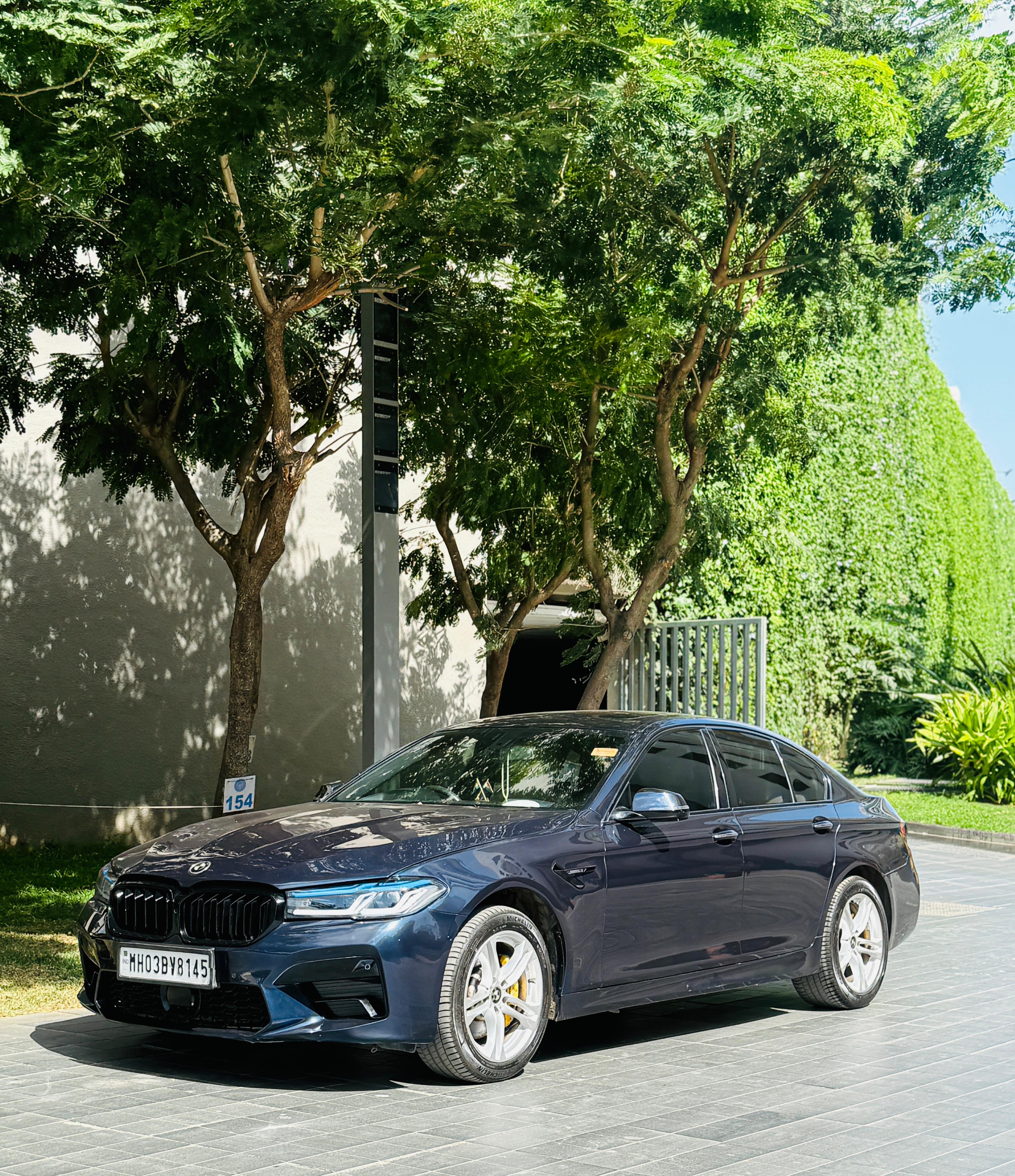 Buy Used BMW 5 Series 530d M Sport of 2015 model @ 15,99,000 INR in ...