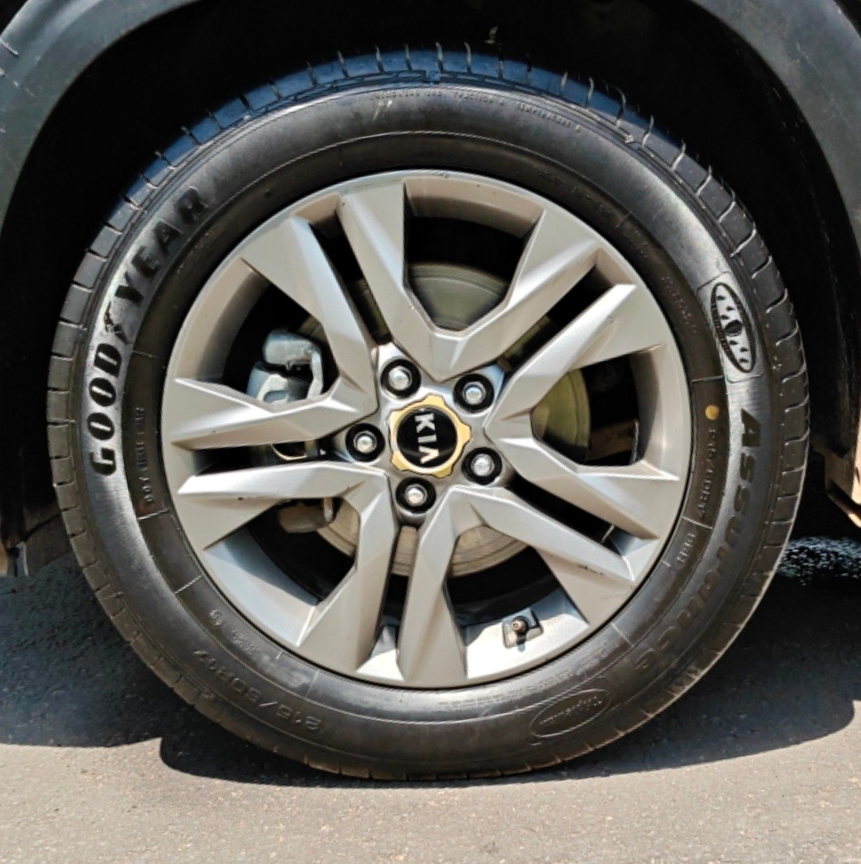 Buy Used Kia Seltos HTX IVT G of 2020 model @ 9,20,000 INR in ...