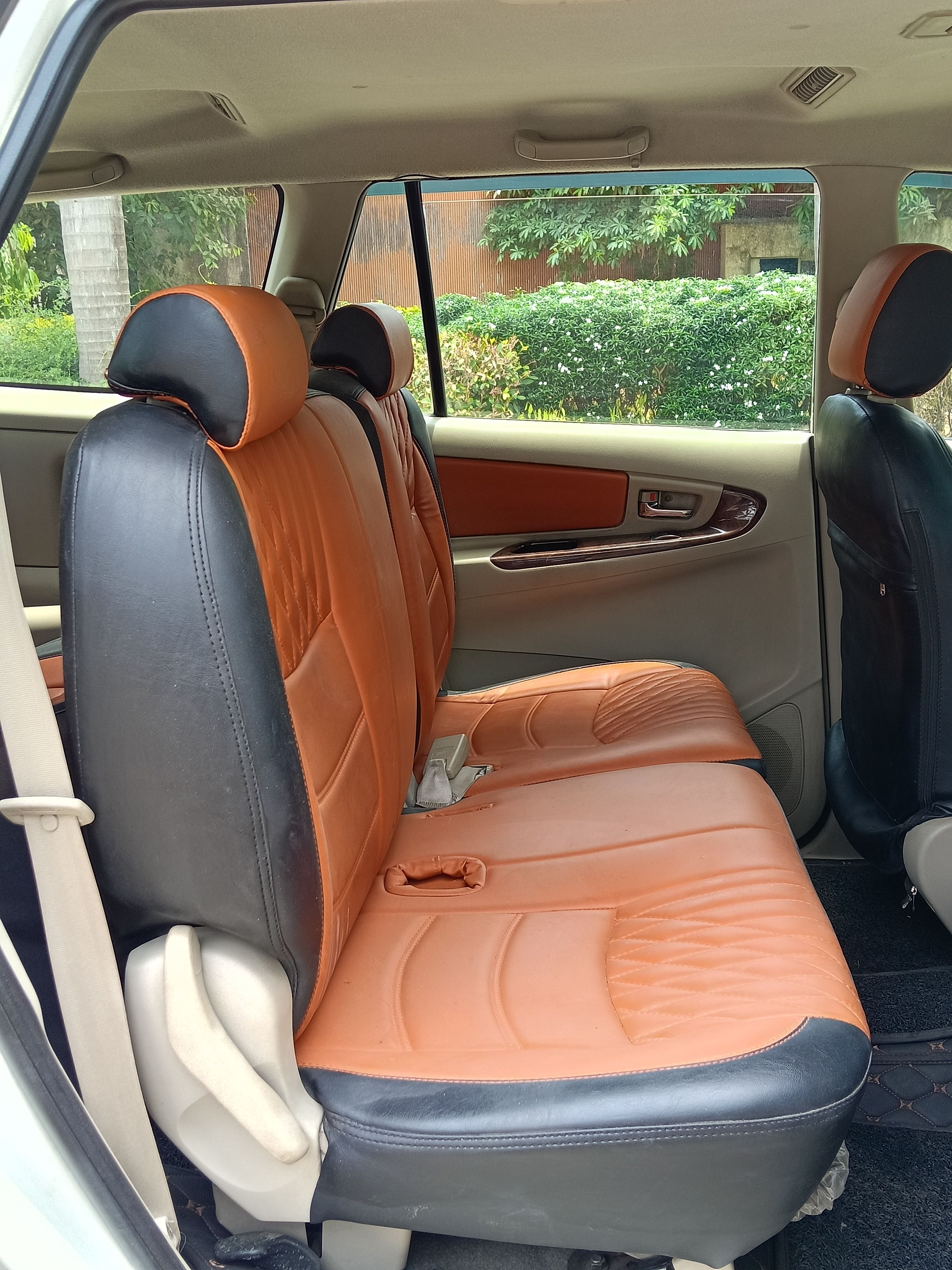 Buy Used Toyota Innova 2.5 G Diesel 7 Seater BS IV of 2013 model @ 8,00 ...