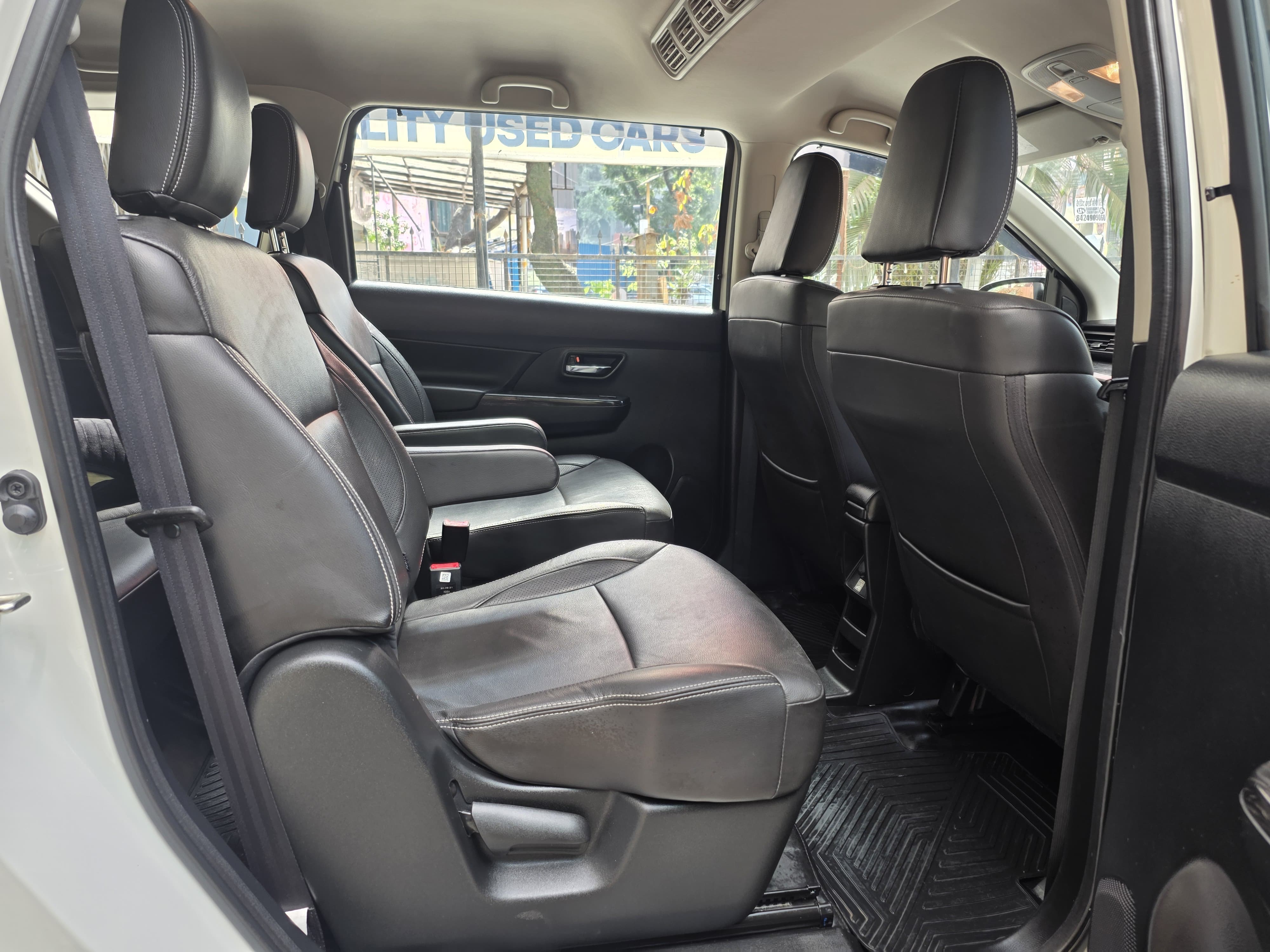 Buy Used Maruti XL6 Alpha AT of 2021 model @ 10,49,999 INR in Mumbai ...