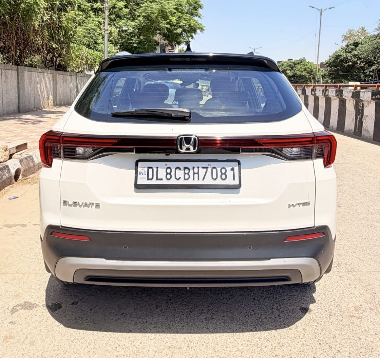 Buy Used Honda Elevate ZX CVT Dual Tone of 2024 model @ 14,25,000 INR ...
