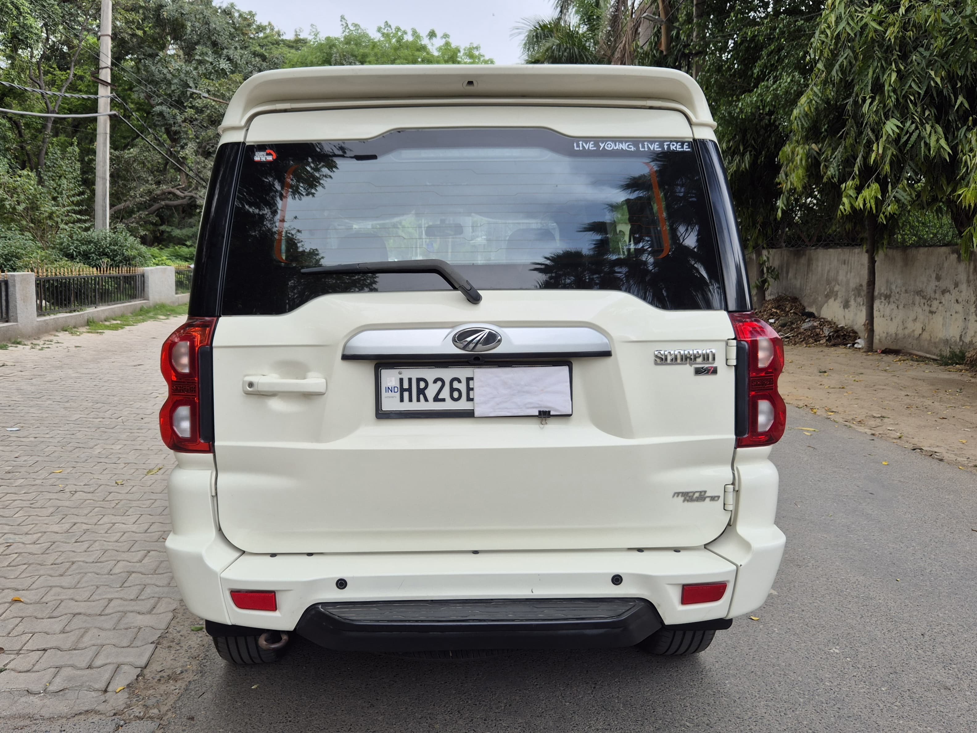 Buy Used Mahindra Scorpio S7 of 2021 model @ 11,45,000 INR in Gurgaon ...