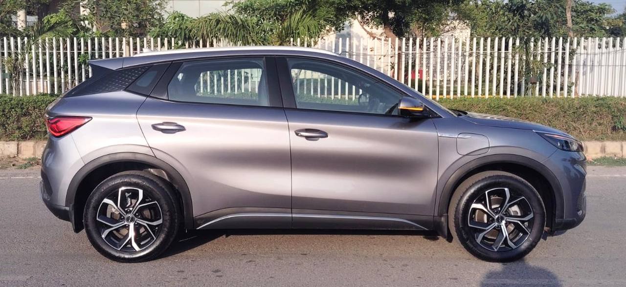 Buy Used BYD Atto 3 Dynamic of 2025 model @ 21,95,000 INR in Delhi ...