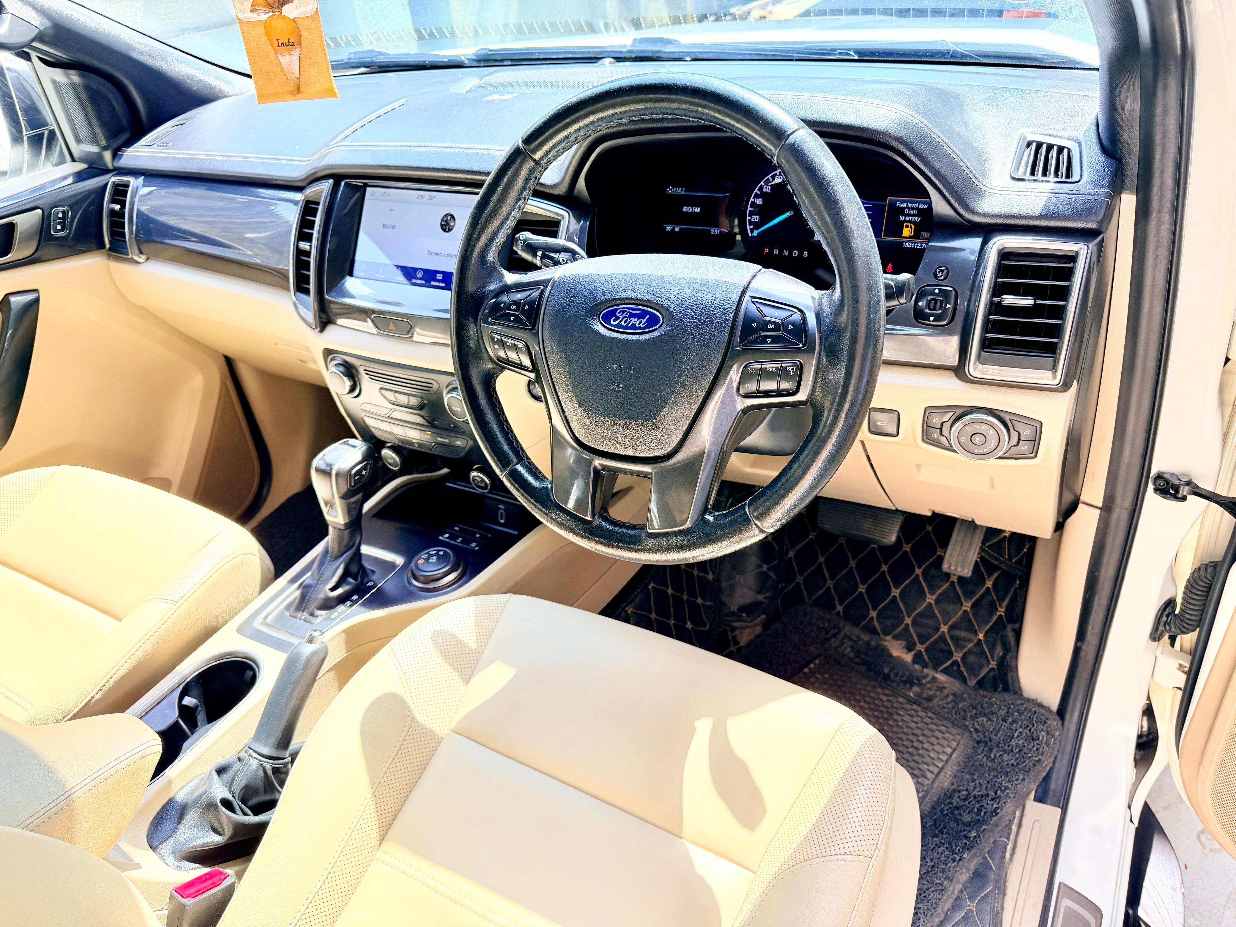 Buy Used Ford Endeavour Titanium Plus 4X4 AT of 2021 model @ 30,00,000 ...