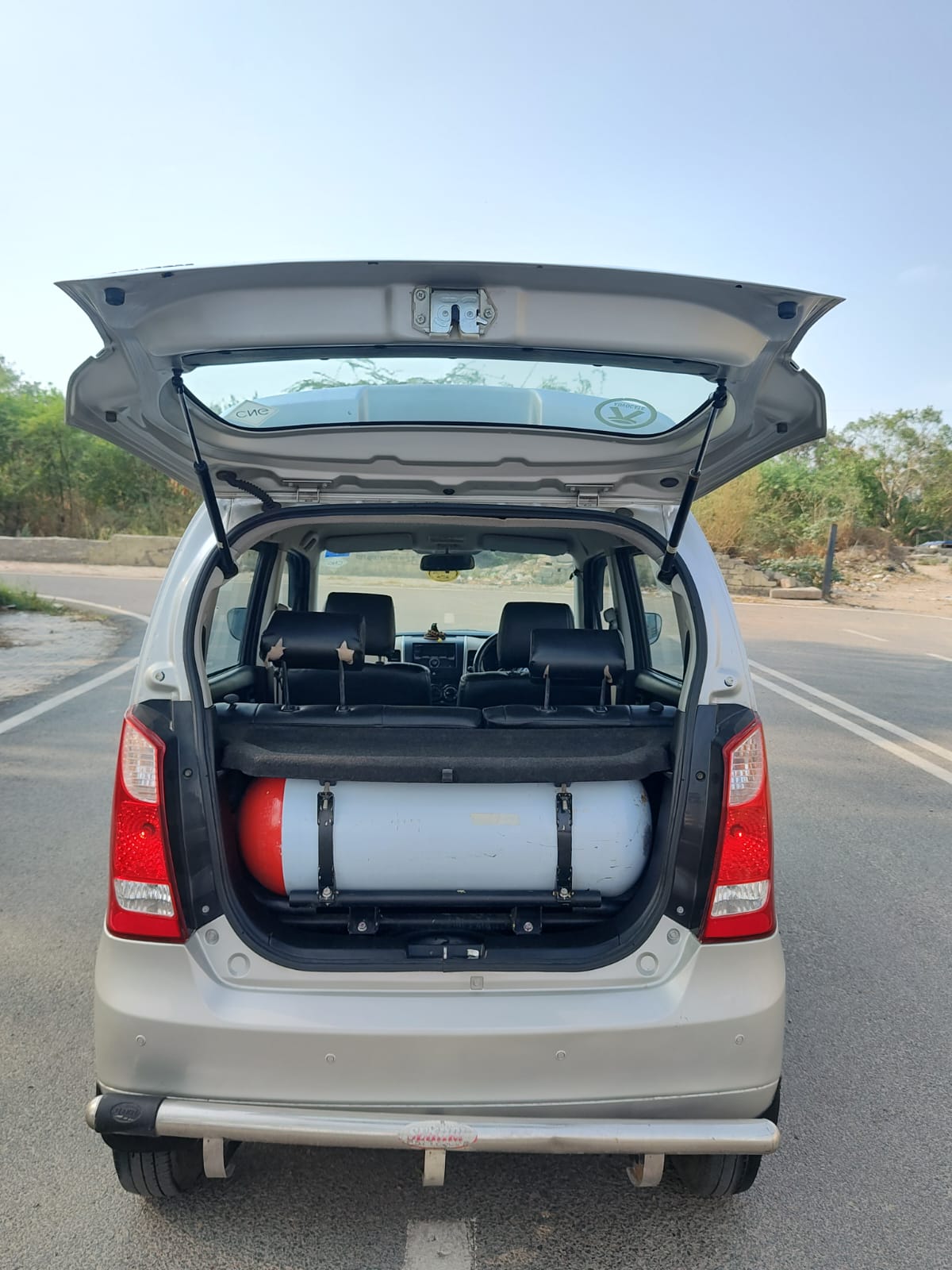 Buy Used Maruti Wagon R LXI CNG Optional of 2017 model @ 2,65,000 INR ...