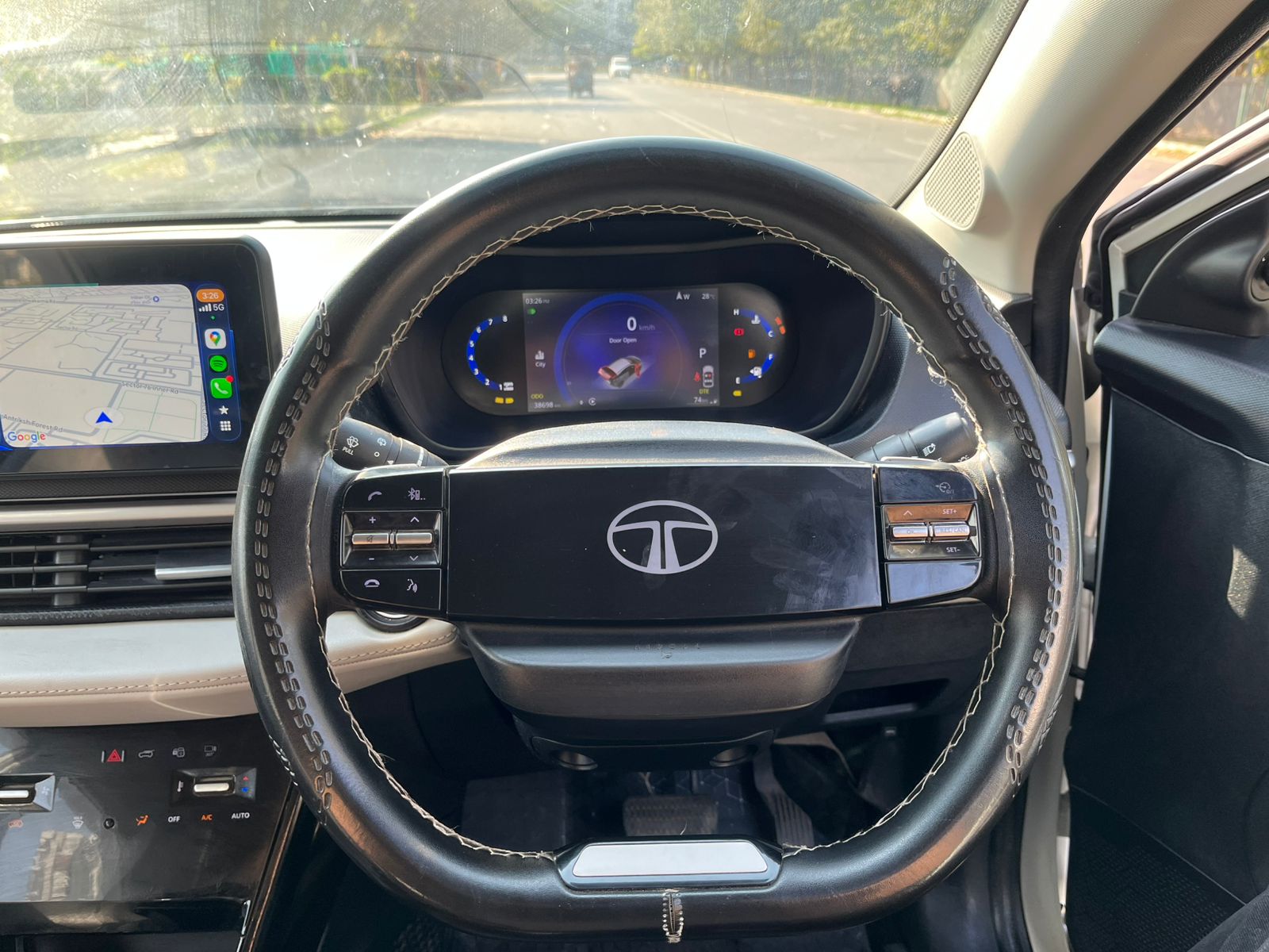 Buy Used Tata Nexon Creative Plus S Dark DCA of 2024 model @ 10,95,000 ...