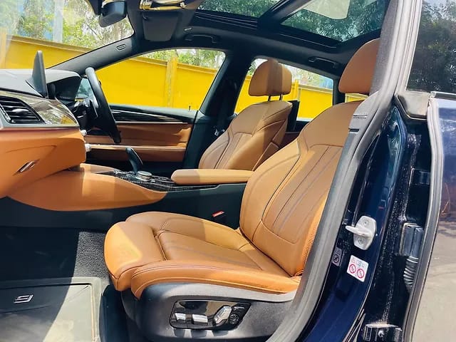 Buy Used BMW 6 Series GT 620d M Sport Signature of 2024 model @ 63 ...