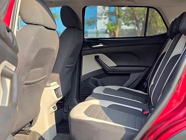 Buy Used Volkswagen Taigun 1.5 TSI GT Plus DSG of 2022 model @ 14 ...