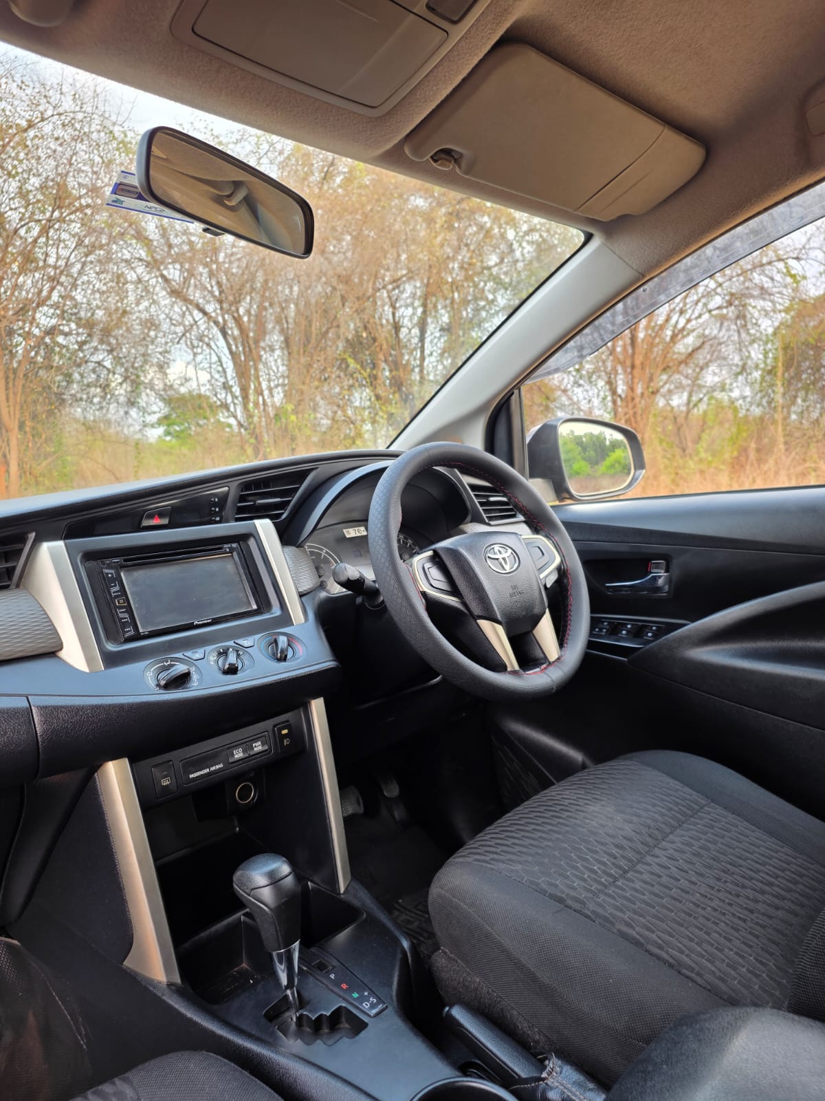 Buy Used Toyota Innova 2.5 G Diesel 7 Seater BS IV of 2016 model @ 13 ...