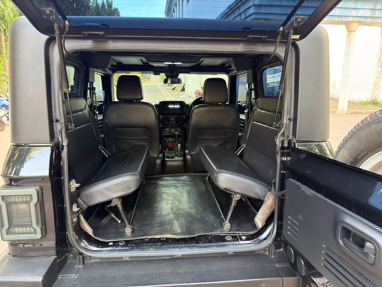 Buy Used Mahindra Thar AX Opt 4WD Hard Top Diesel BSVI of 2020 model ...
