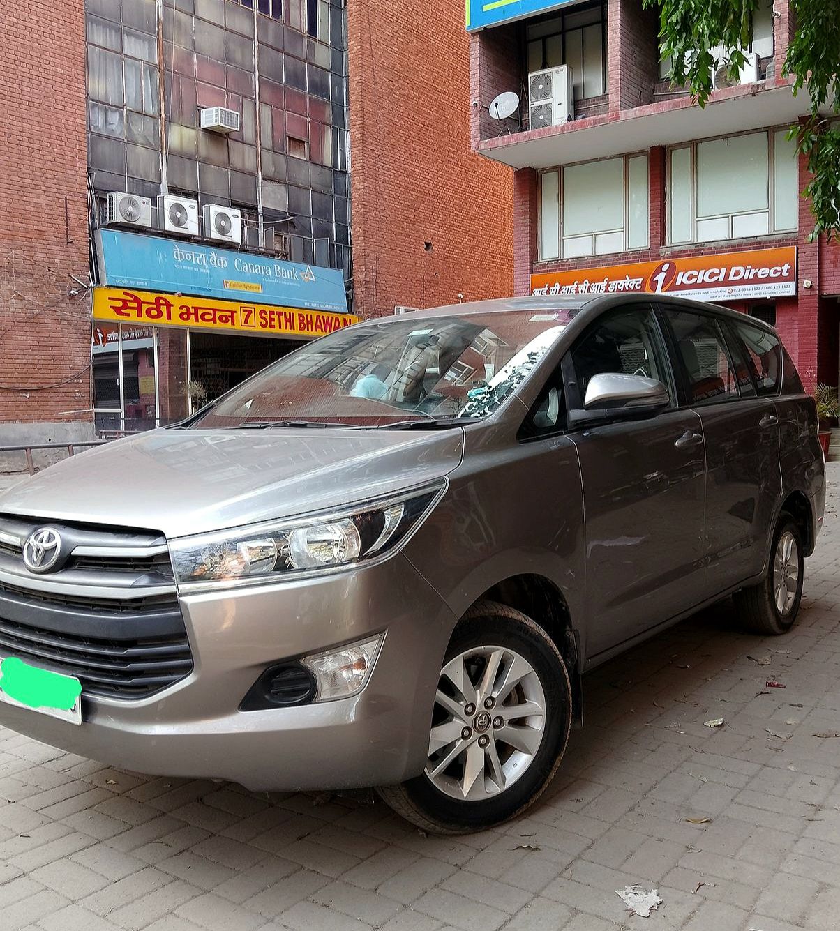 Buy Used Toyota Innova Crysta 2.8 GX AT BSIV of 2019 model @ 13,50,000 ...