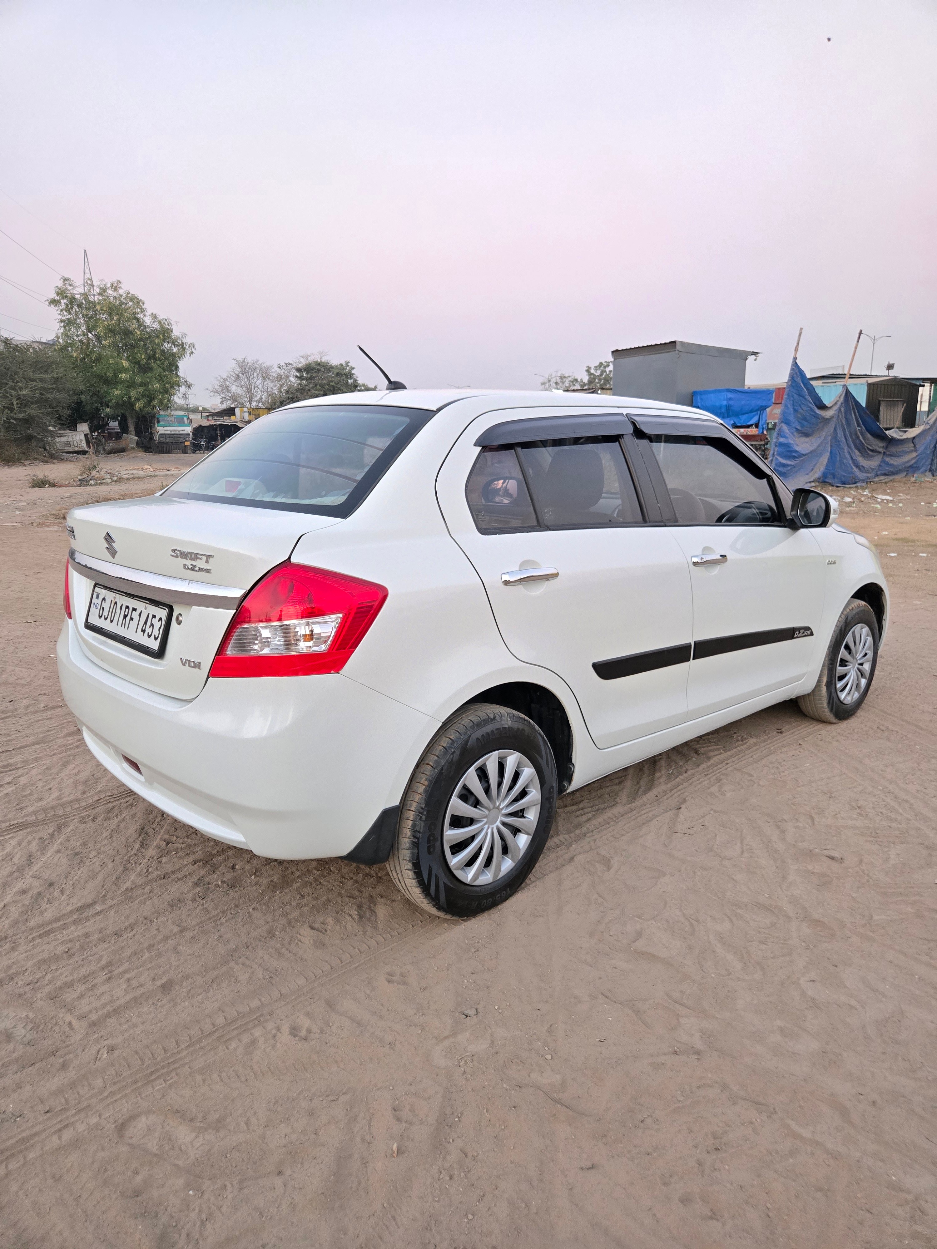 Buy Used Maruti Swift Dzire VDI of 2014 model @ 3,35,000 INR in Ahmedabad - 5050470 - ZigWheels.com