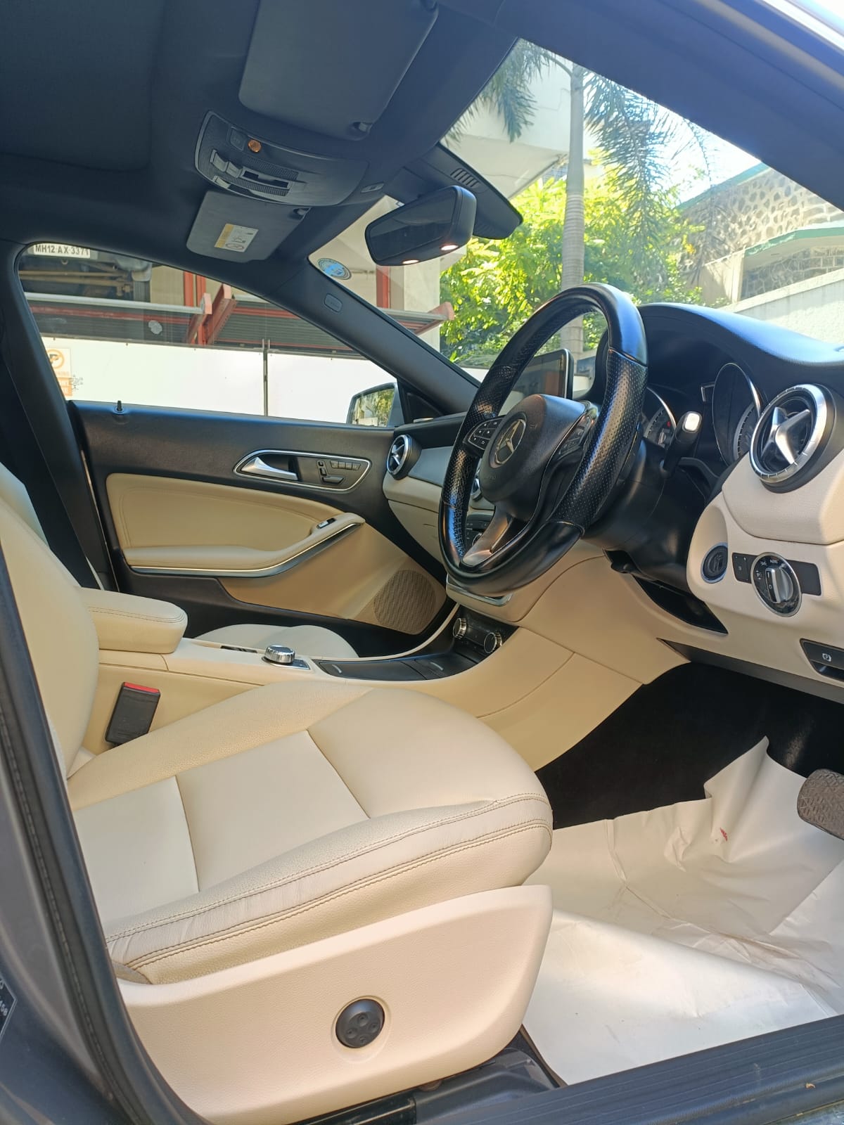 Buy Used Mercedes-Benz CLA 200 CDI Sport of 2015 model @ 14,50,000 INR ...