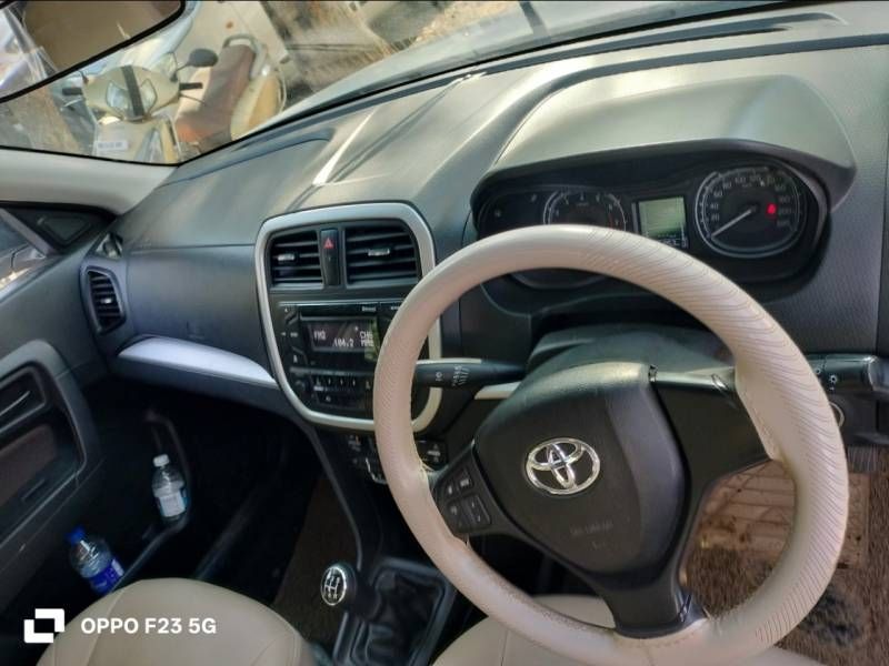 Buy Used Toyota Urban cruiser Mid of 2022 model @ 7,50,000 INR in Pune ...