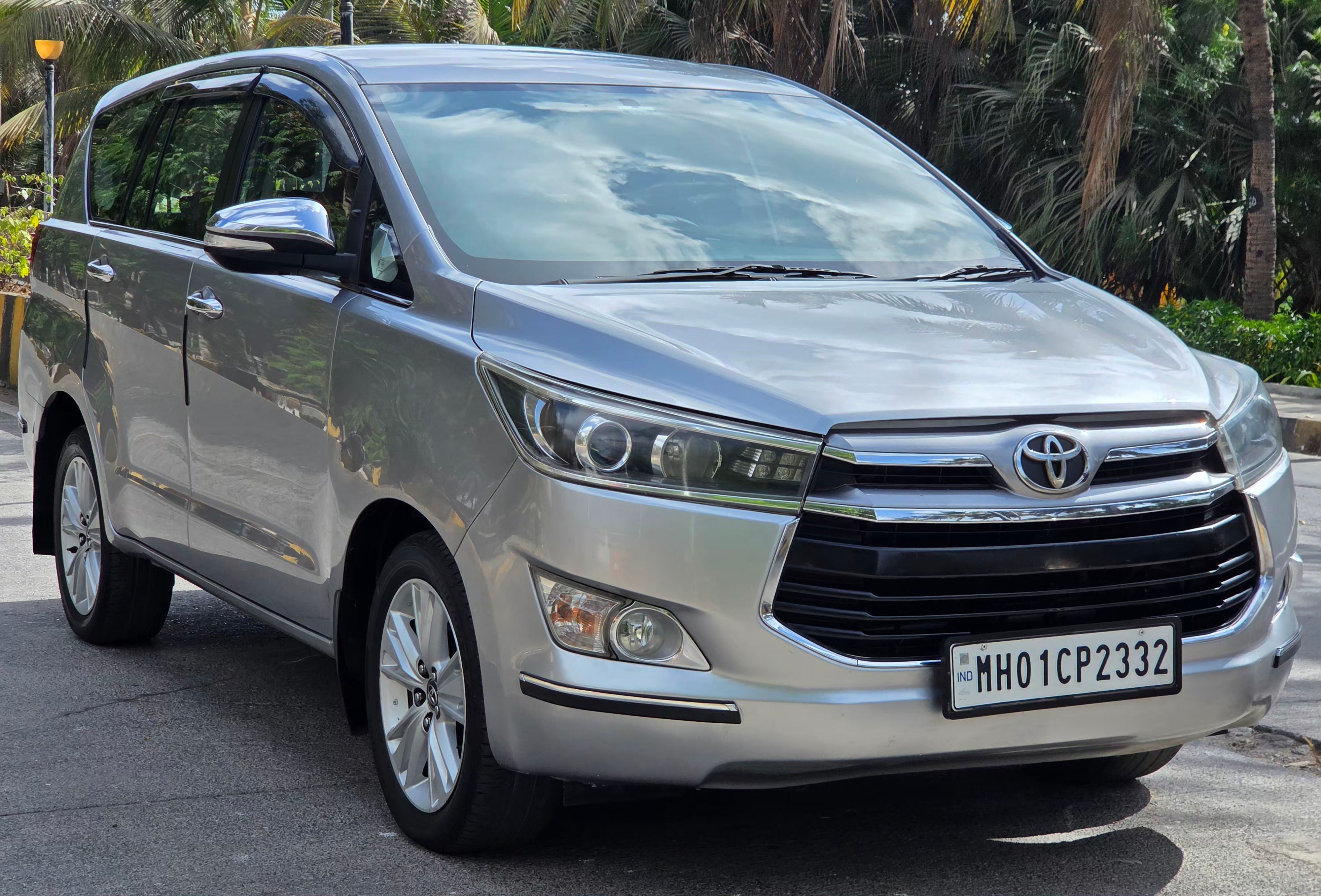 Used 2017 Toyota Innova Crysta 2694 cc Petrol Automatic Car in Mumbai ...
