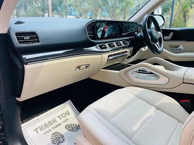 Buy Used Mercedes-Benz GLE 300d 4Matic of 2023 model @ 79,95,000 INR in ...