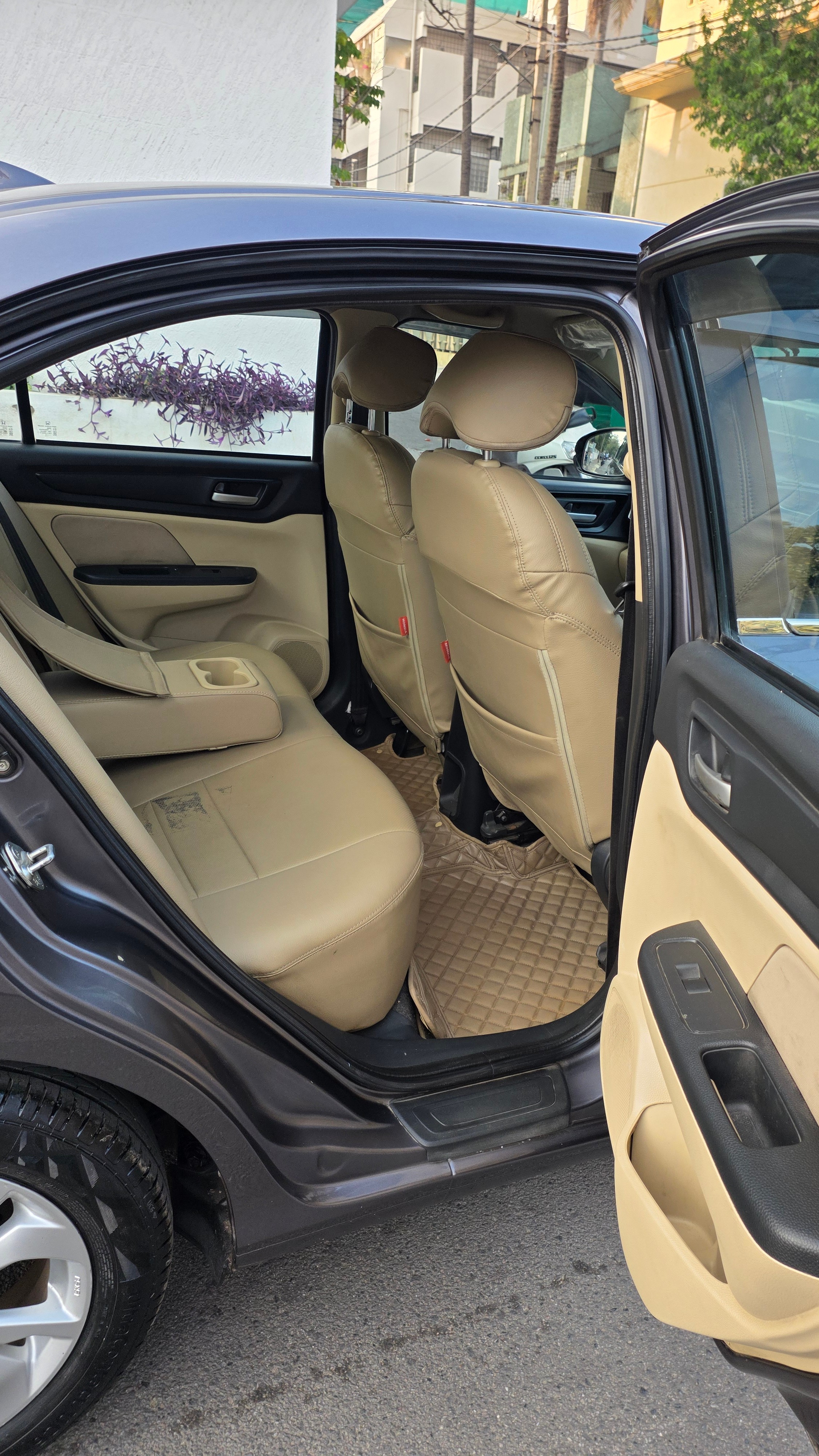 Buy Used Honda Amaze V Petrol BSIV of 2019 model @ 5,45,000 INR in Bangalore - 4977316 ...