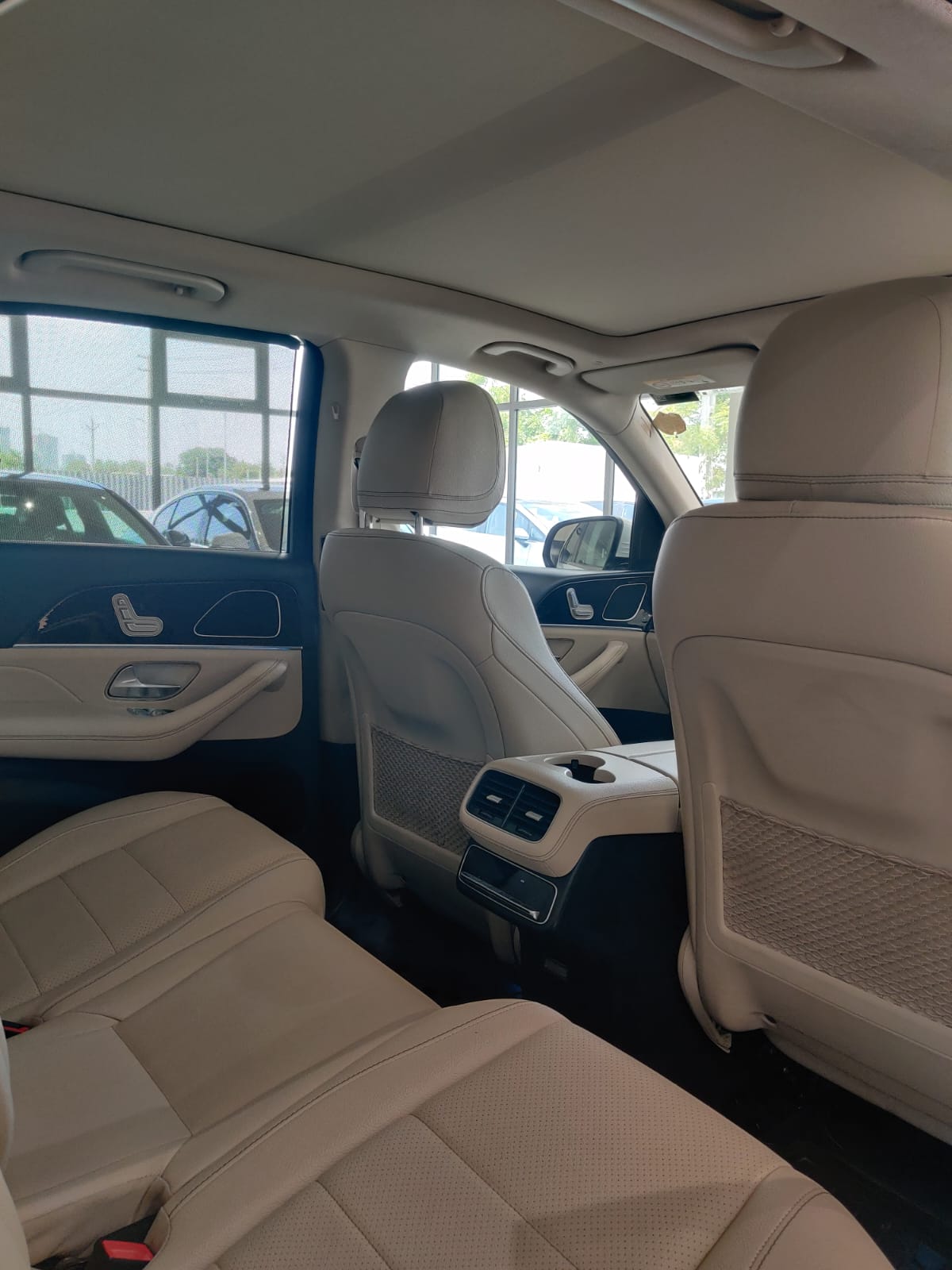 Buy Used Mercedes-Benz GLE 300d 4Matic of 2023 model @ 69,99,999 INR in ...