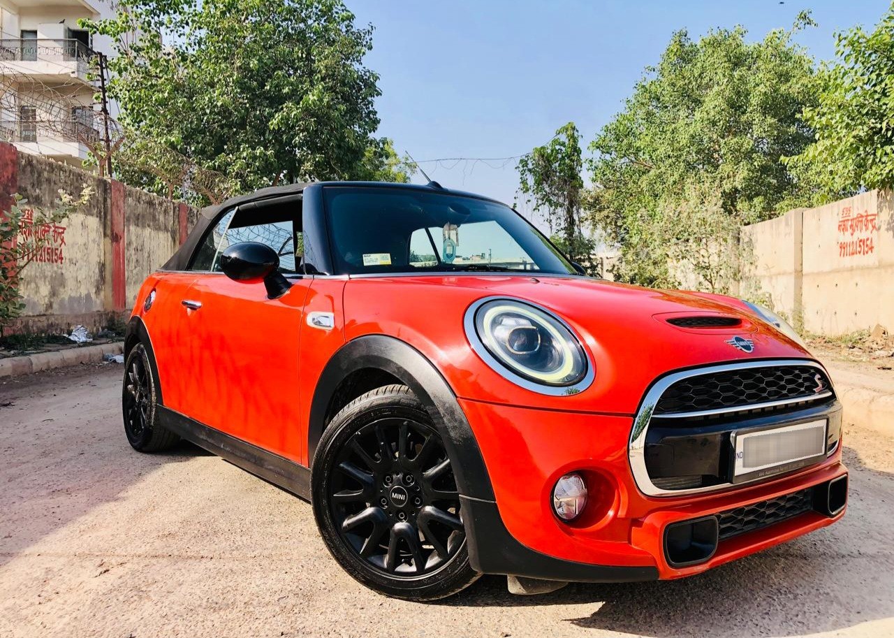 Buy Used Mini Cooper Convertible S of 2018 model @ 33,00,000 INR in ...